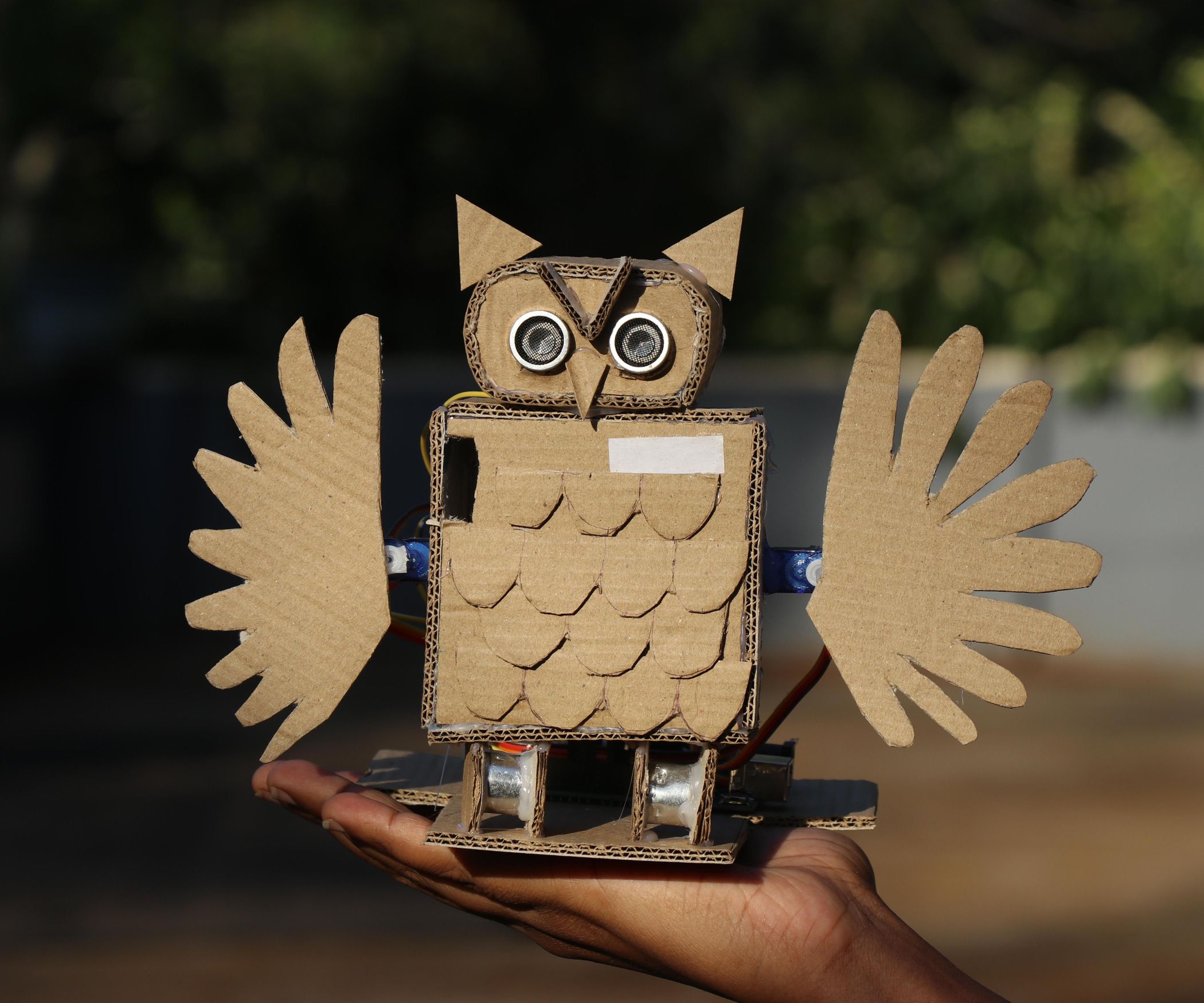 DIY Owl Piggy Bank That Flaps Its Wings for Halloween : 6 Steps (with ...