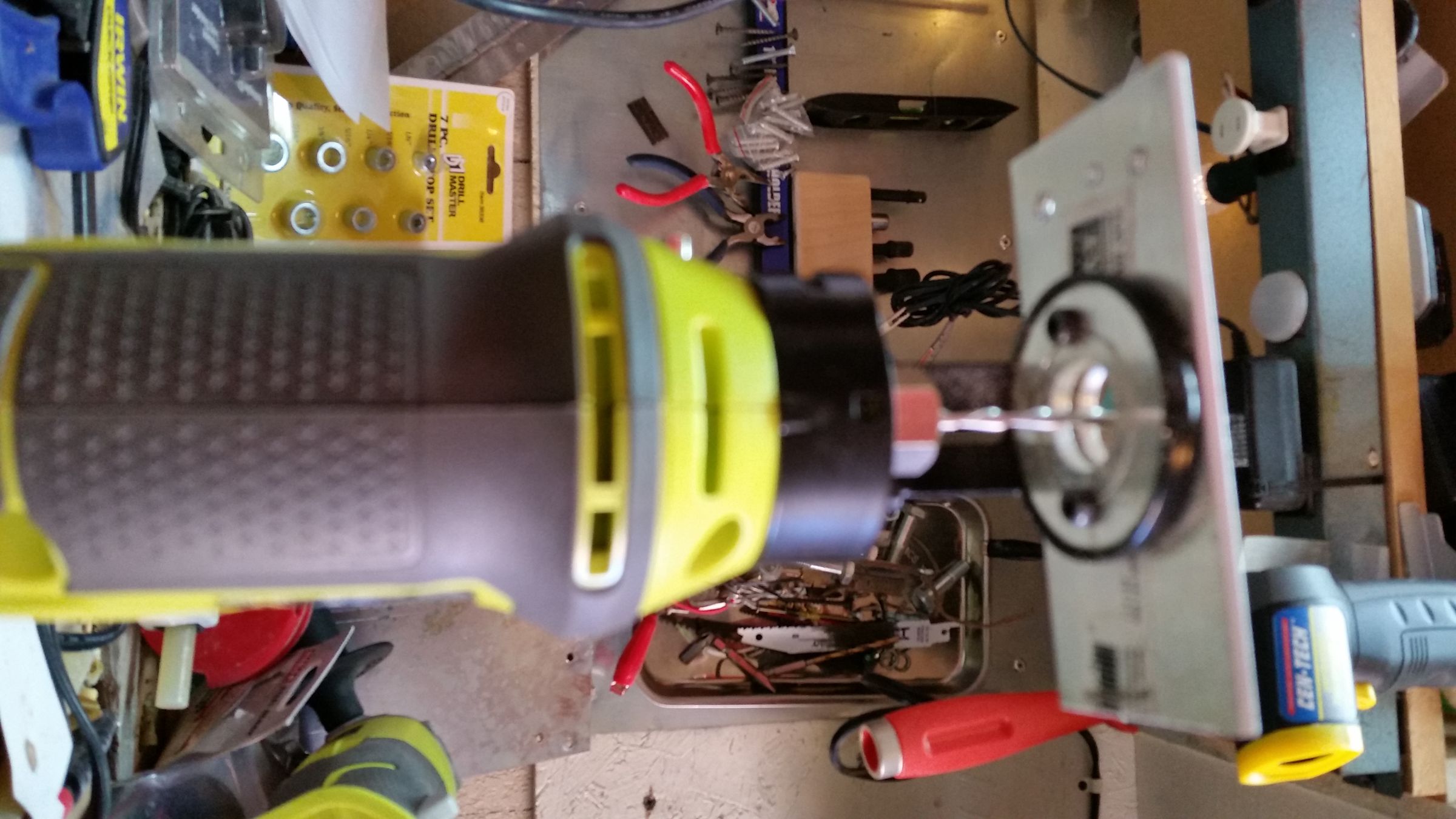 Spiral Cut Saw Circle Cutter and a *detail Router Adaptor : 5 Steps ...