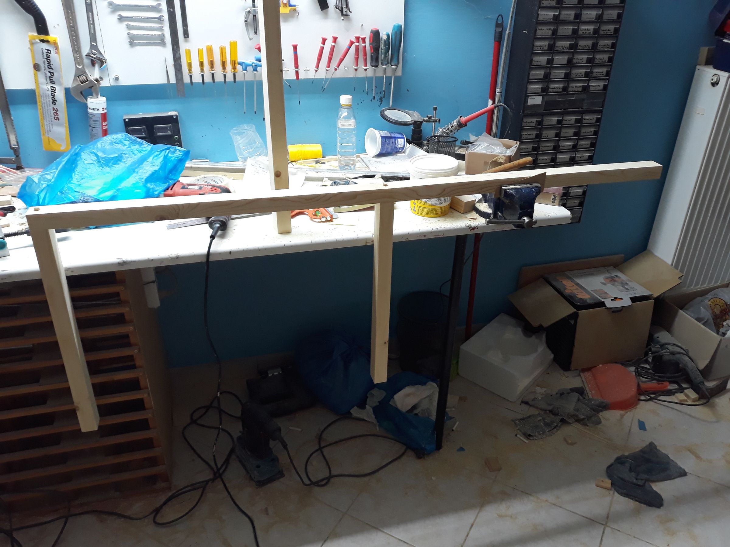 Treehouse on Two Trees : 22 Steps (with Pictures) - Instructables