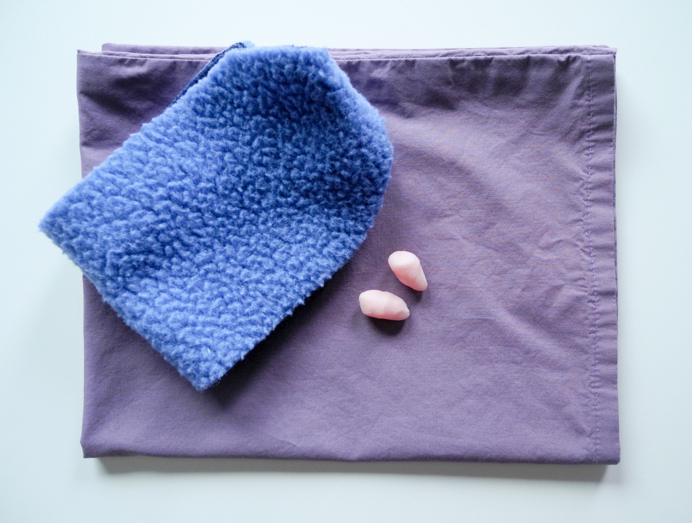 Sleep - a Travel Survival Kit : 5 Steps (with Pictures) - Instructables