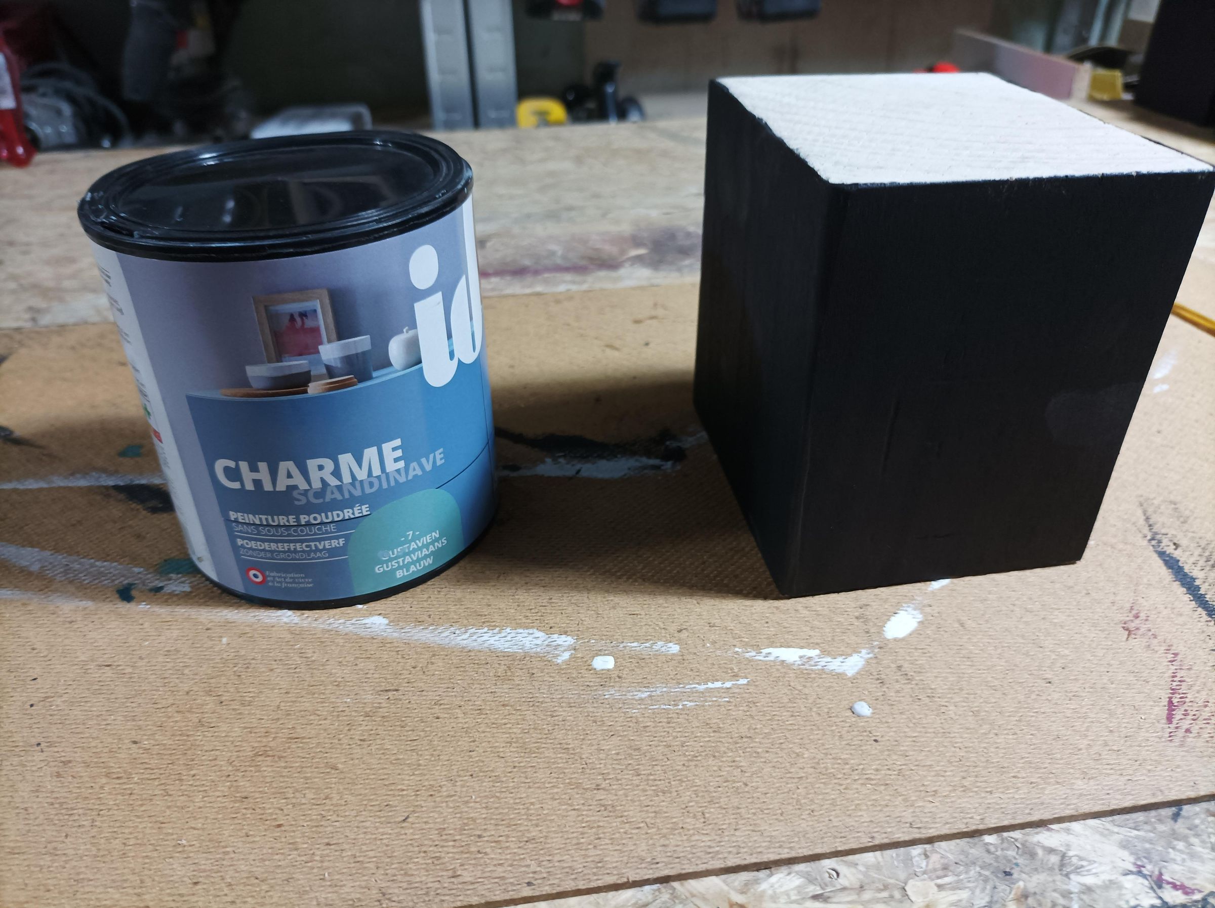 Design Lamps From Pallet Blocks : 6 Steps - Instructables