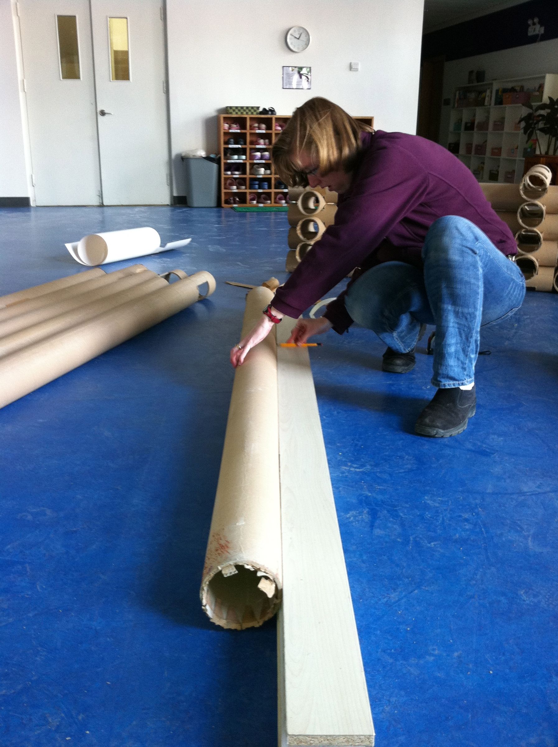 Carpet Tube Lincoln Log Style Log Fort or House : 6 Steps (with ...