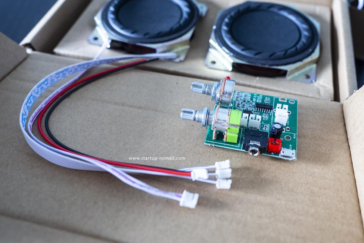 Briefcase PC Built by a Woman. : 14 Steps (with Pictures) - Instructables