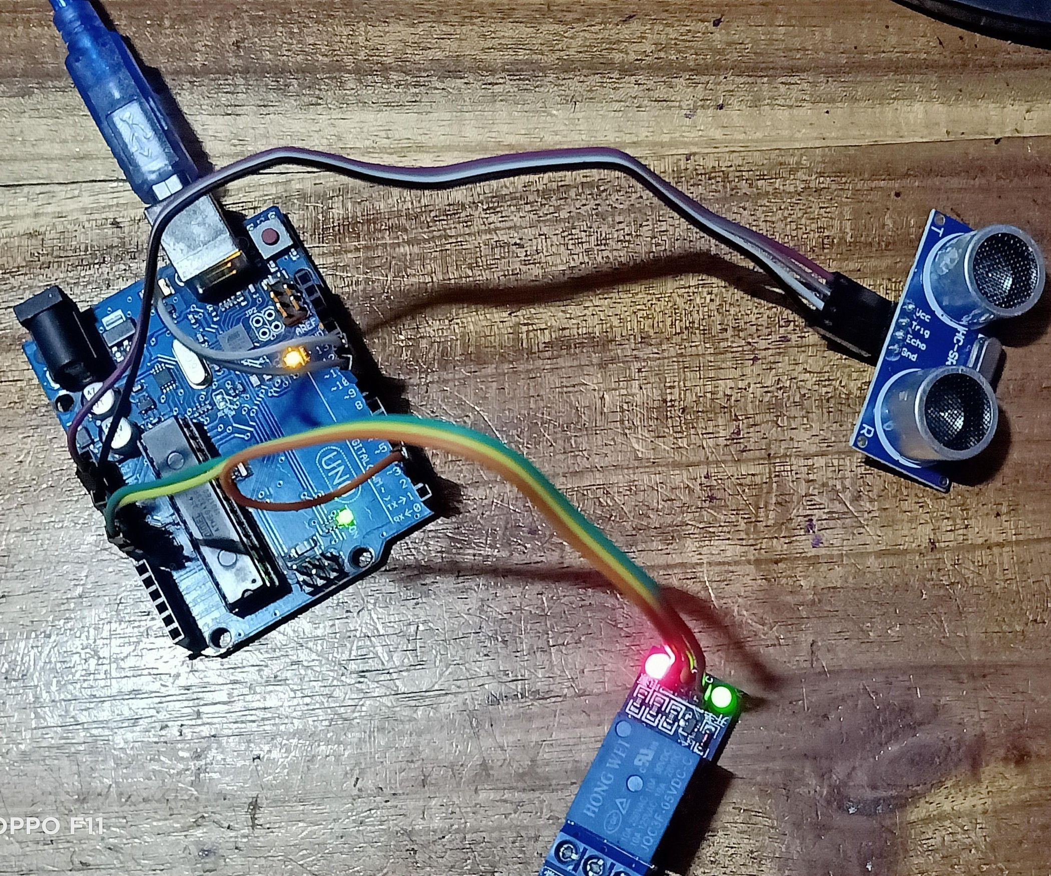 Contact Less Switch : 3 Steps - Instructables