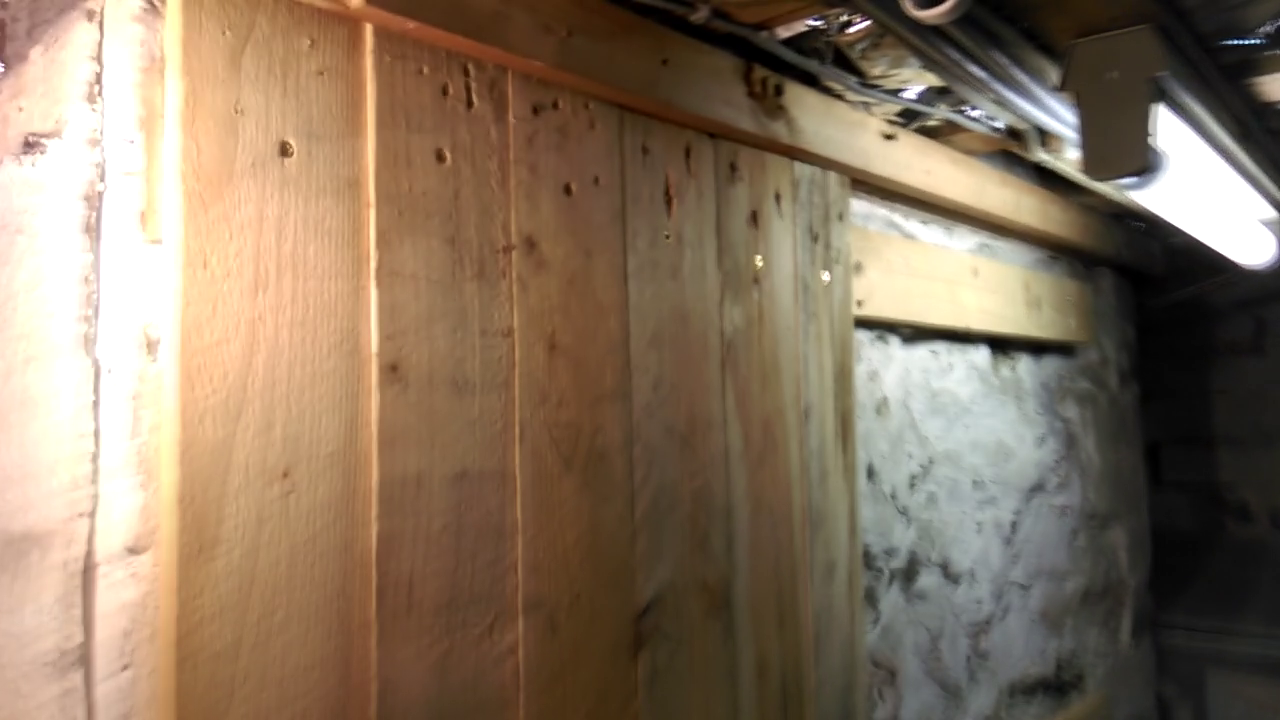 Pallet Wood Workshop Panneling With Fold Down Desk : 8 Steps ...