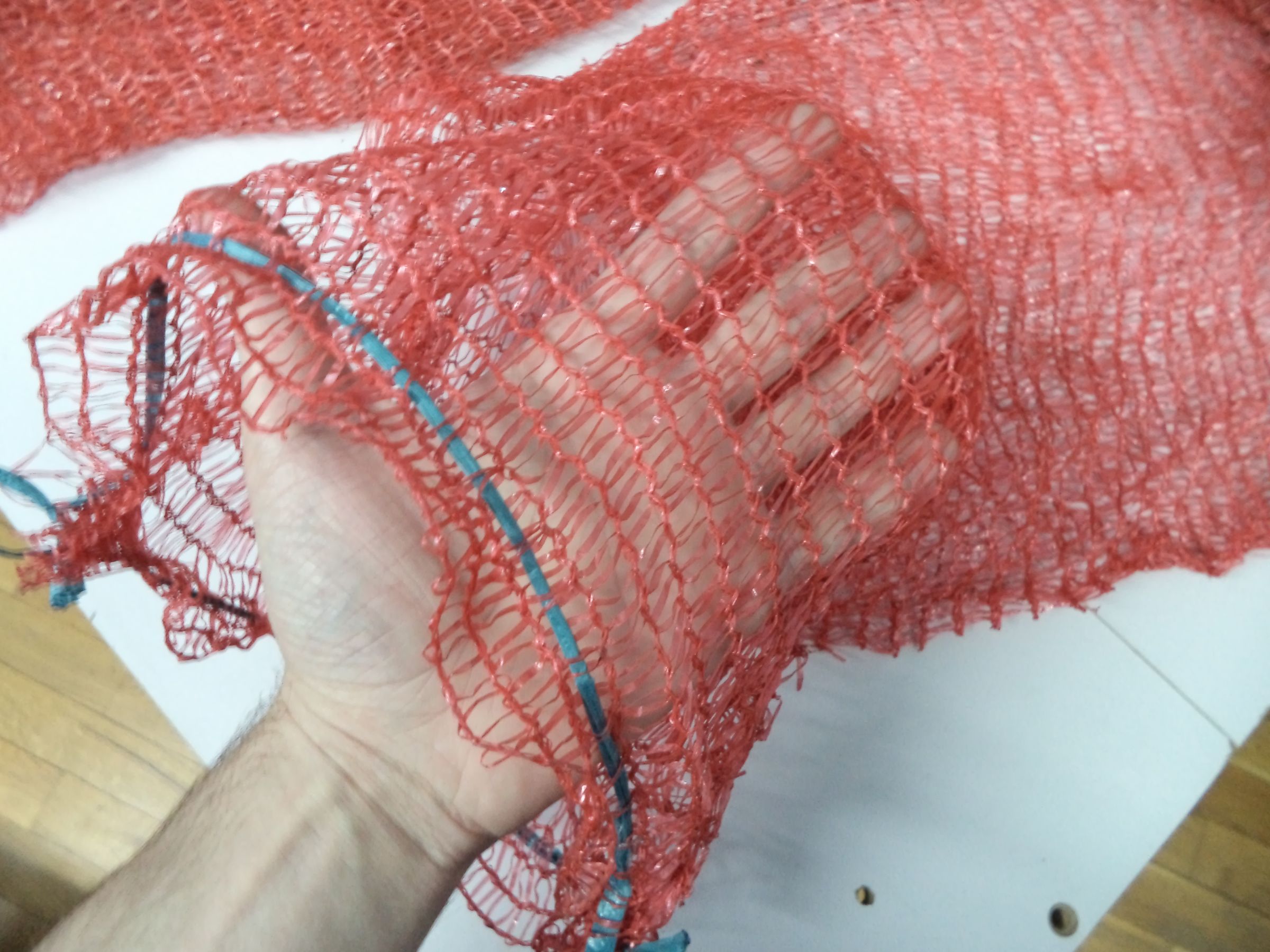 Fusing Vegatable Mesh Bags Into Plastic Sheets : 6 Steps - Instructables