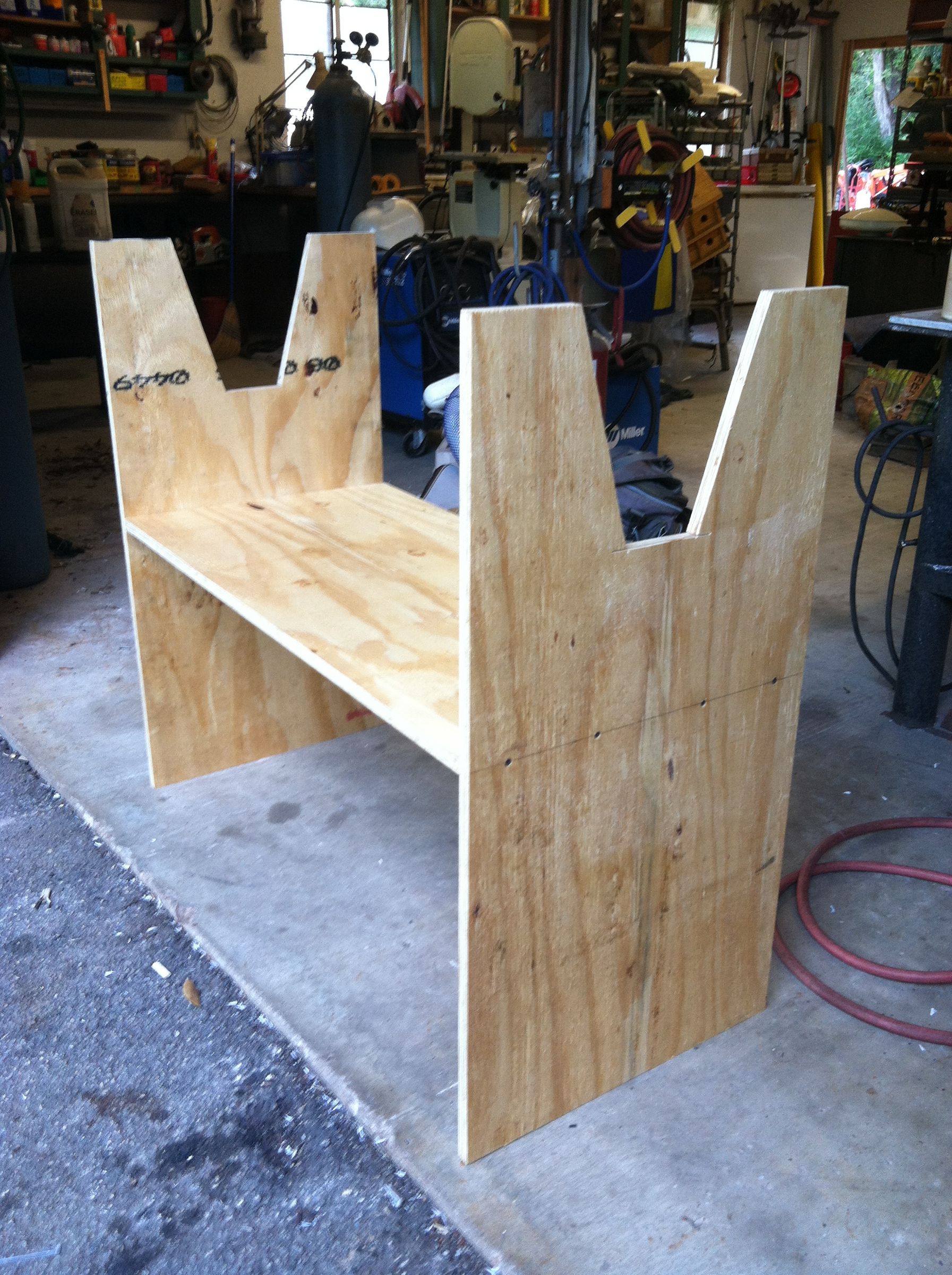 $25 SURFBOARD SHAPING RACK - Instructables