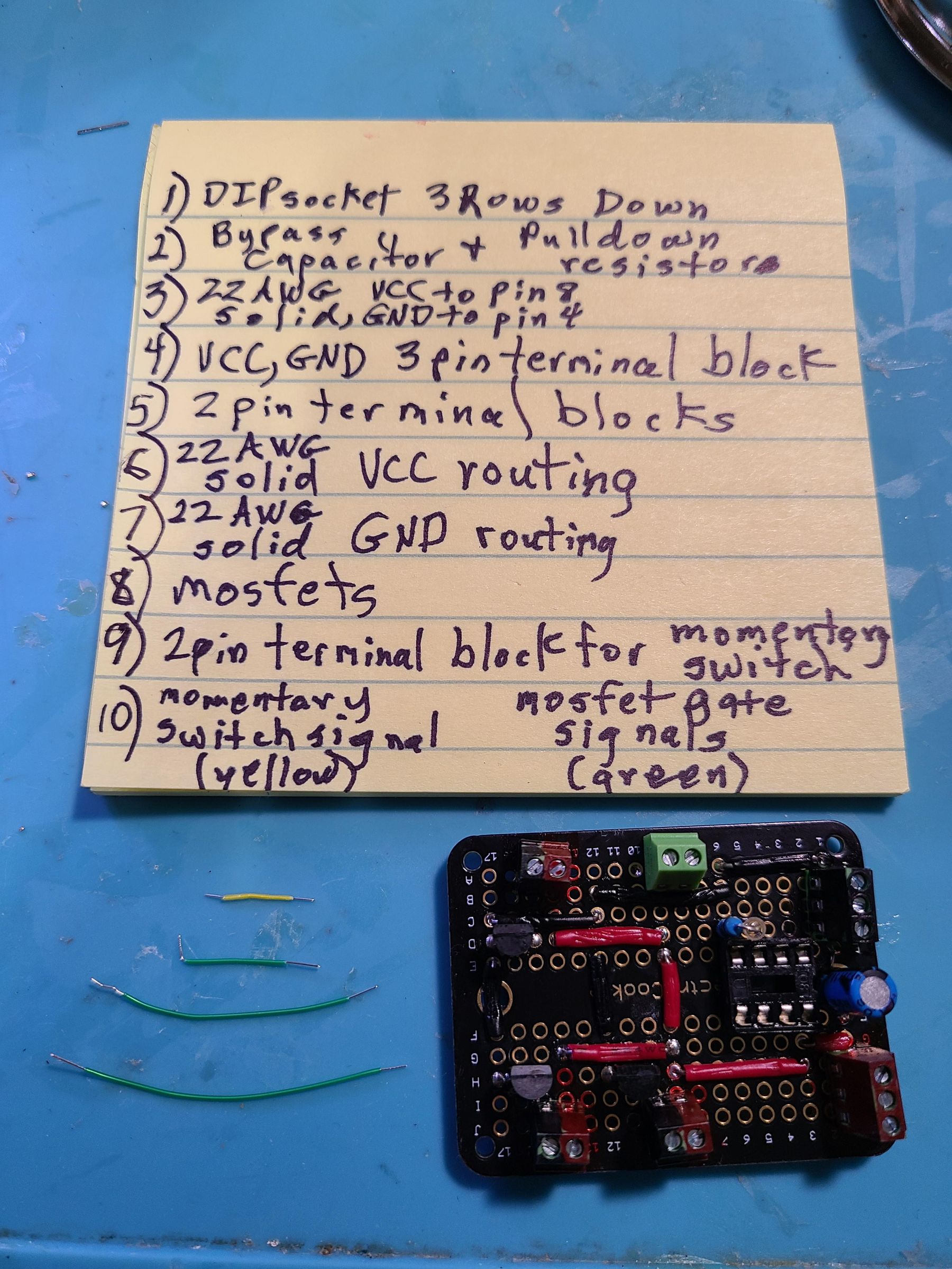 Attiny85 AVR PWM Haunted House Model LED Lights : 6 Steps - Instructables