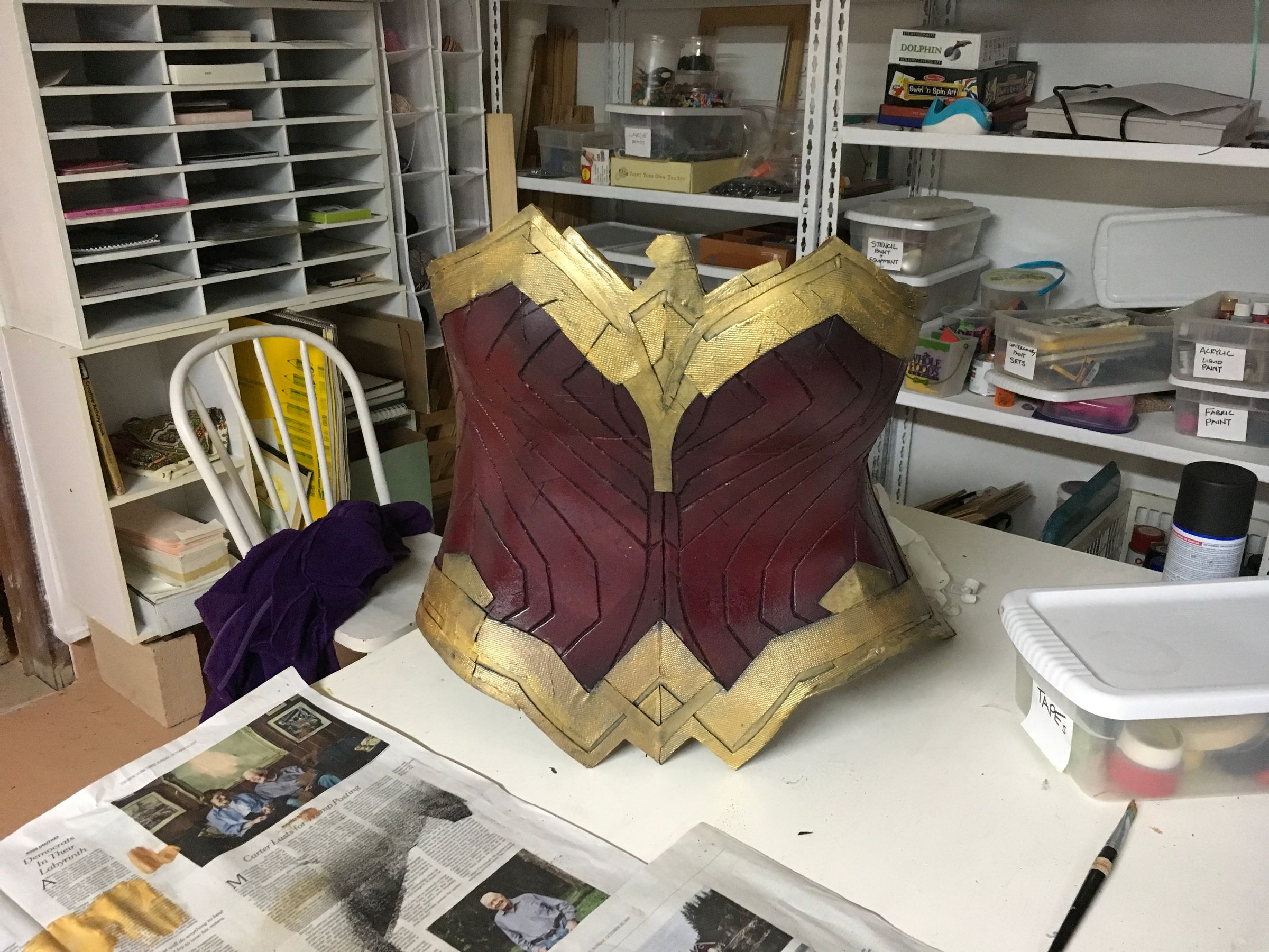 Wonder Woman Cosplay: Body Armour and Gladiator Skirt : 11 Steps (with ...