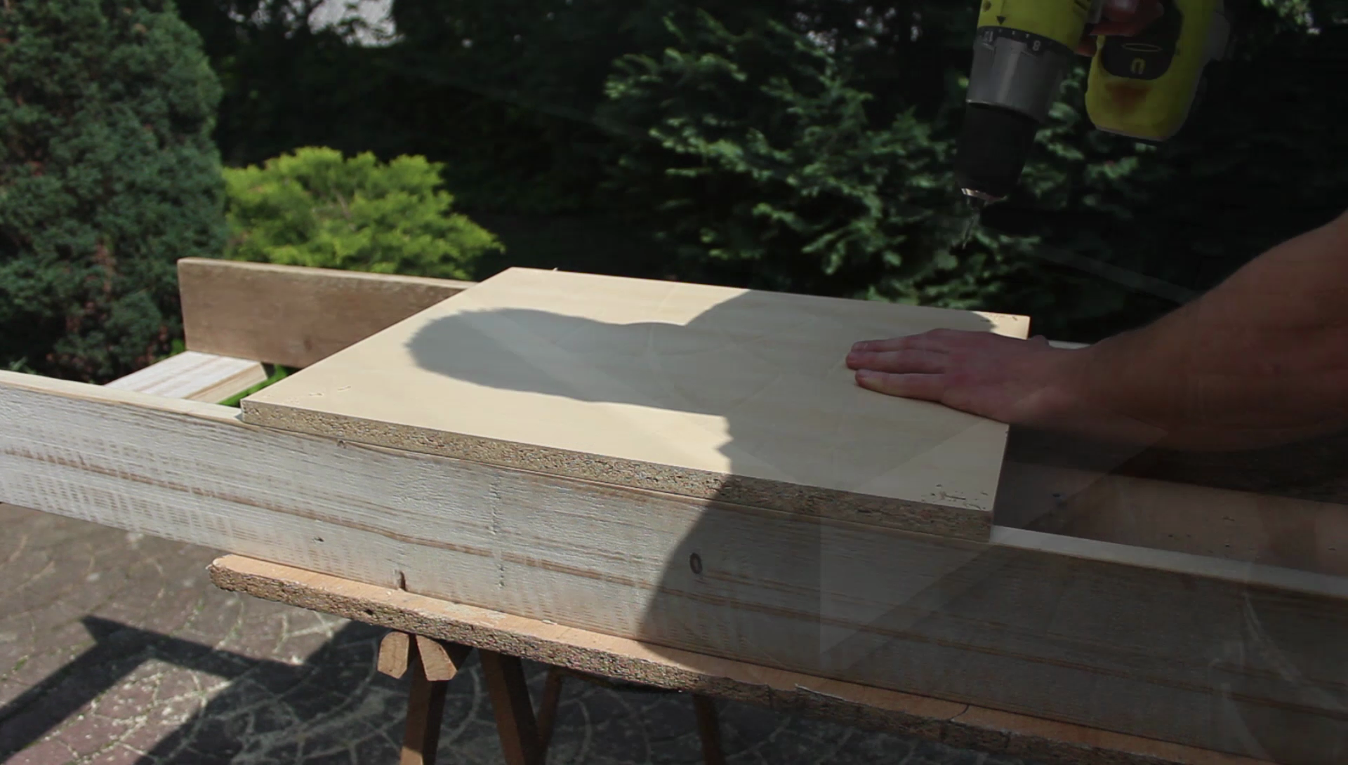 Make a Human Table : 5 Steps (with Pictures) - Instructables