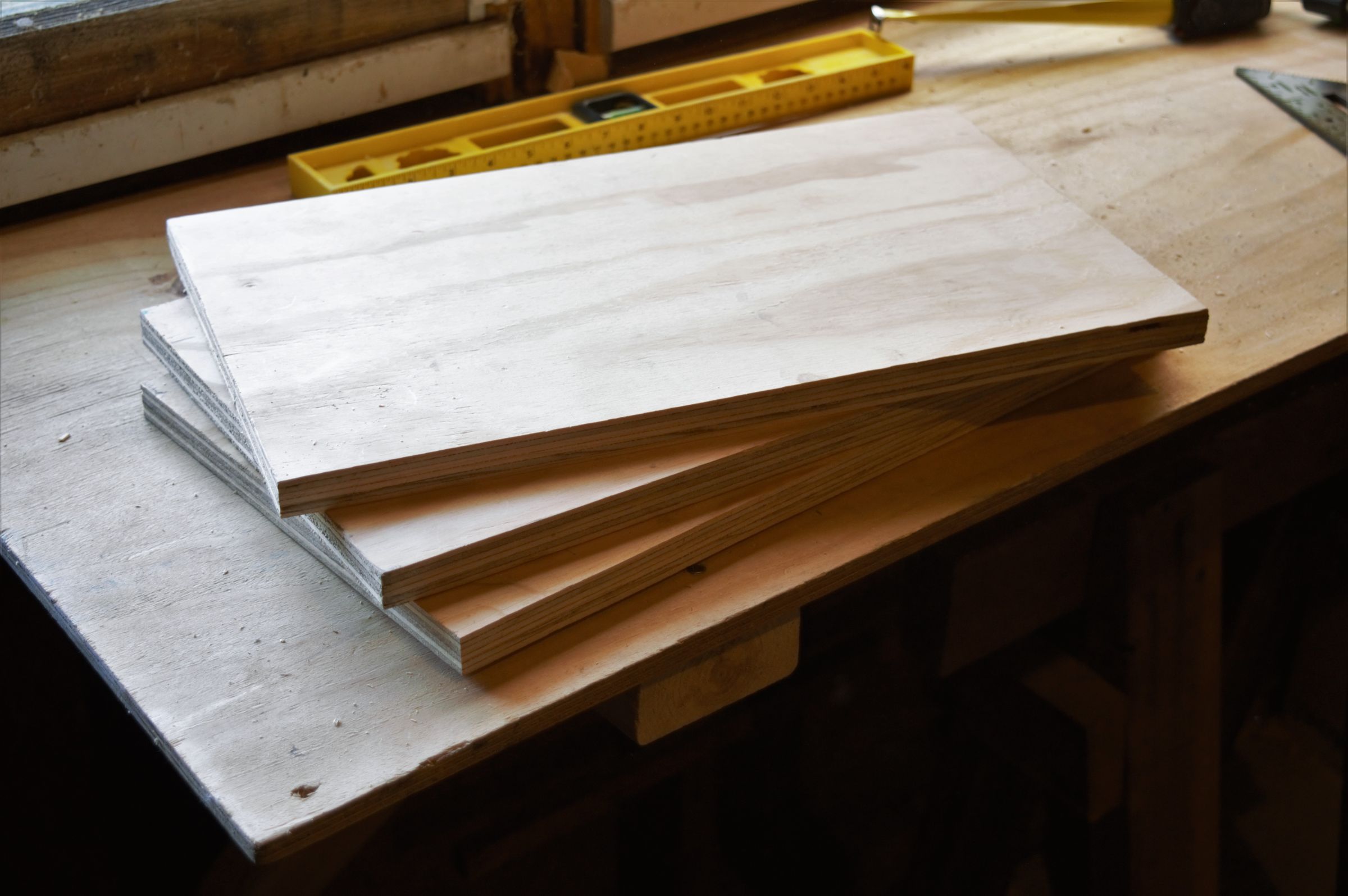 The Impossible Bookshelf : 25 Steps (with Pictures) - Instructables