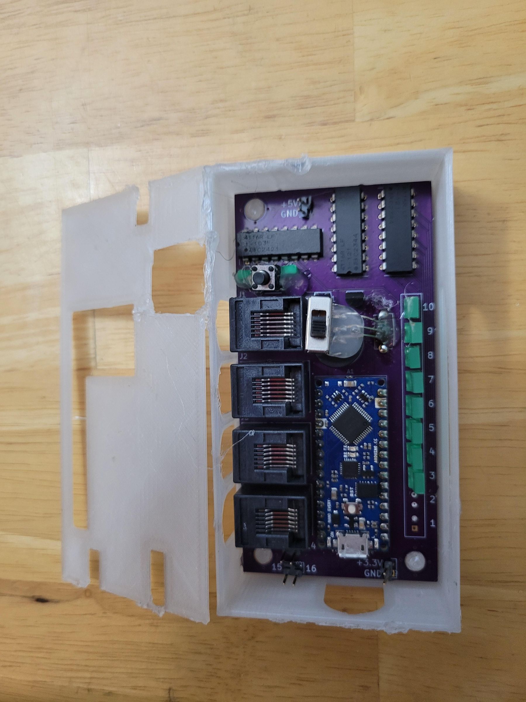 4 Person Wired Buzzer Game From Scratch : 11 Steps - Instructables