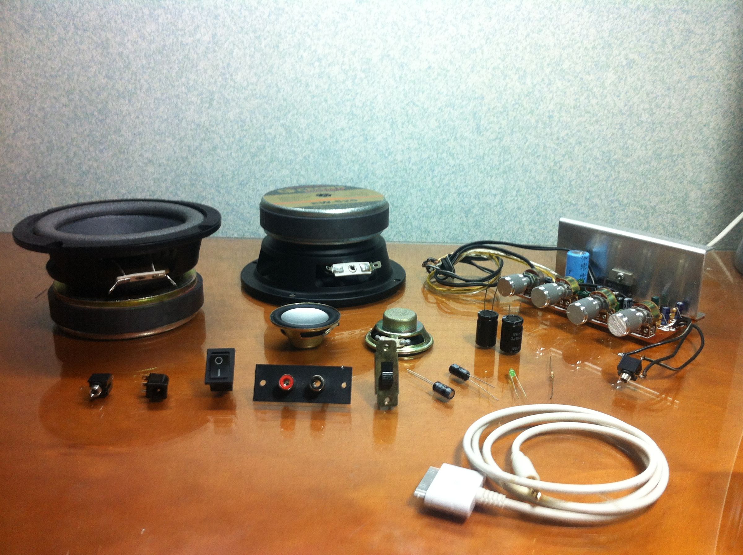 DIY Portable Boombox (from SCRATCH!) : 18 Steps (with Pictures ...