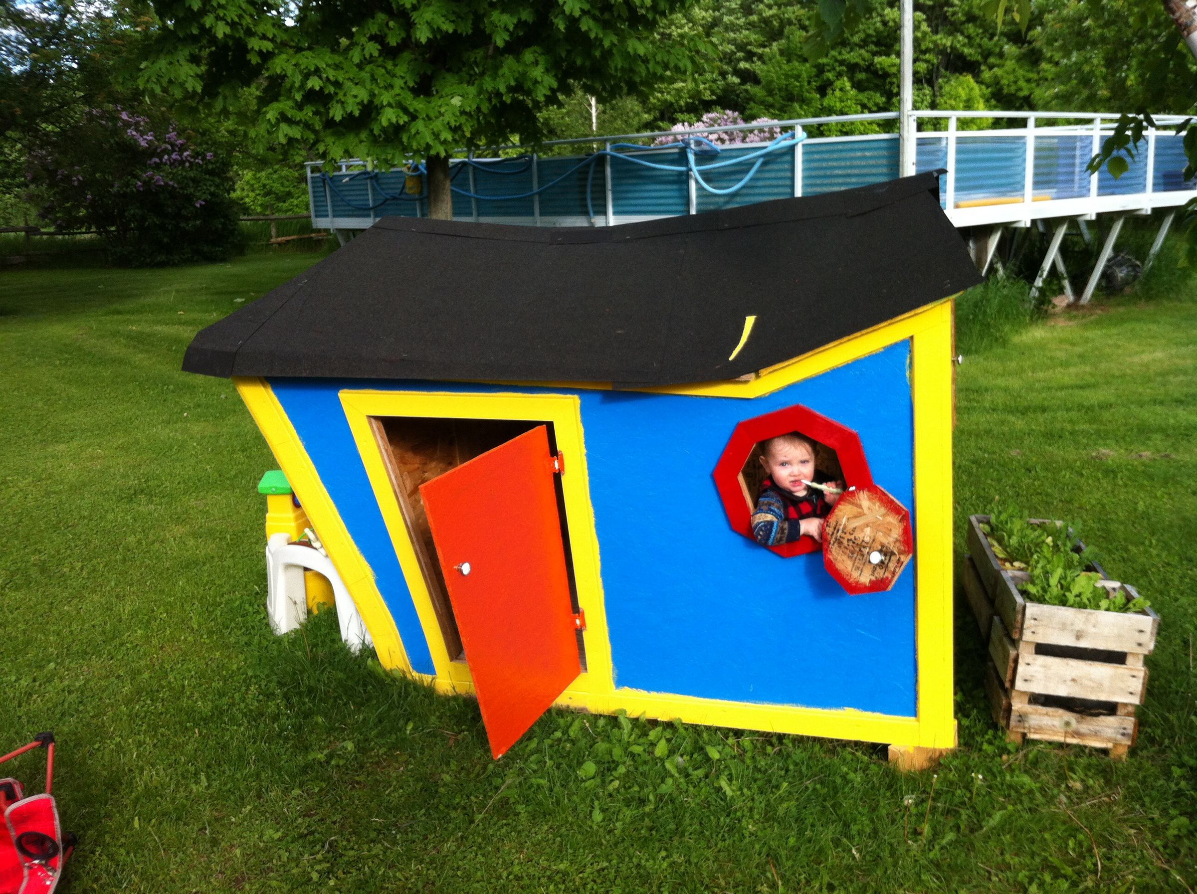 Wacky Playhouse : 10 Steps - Instructables