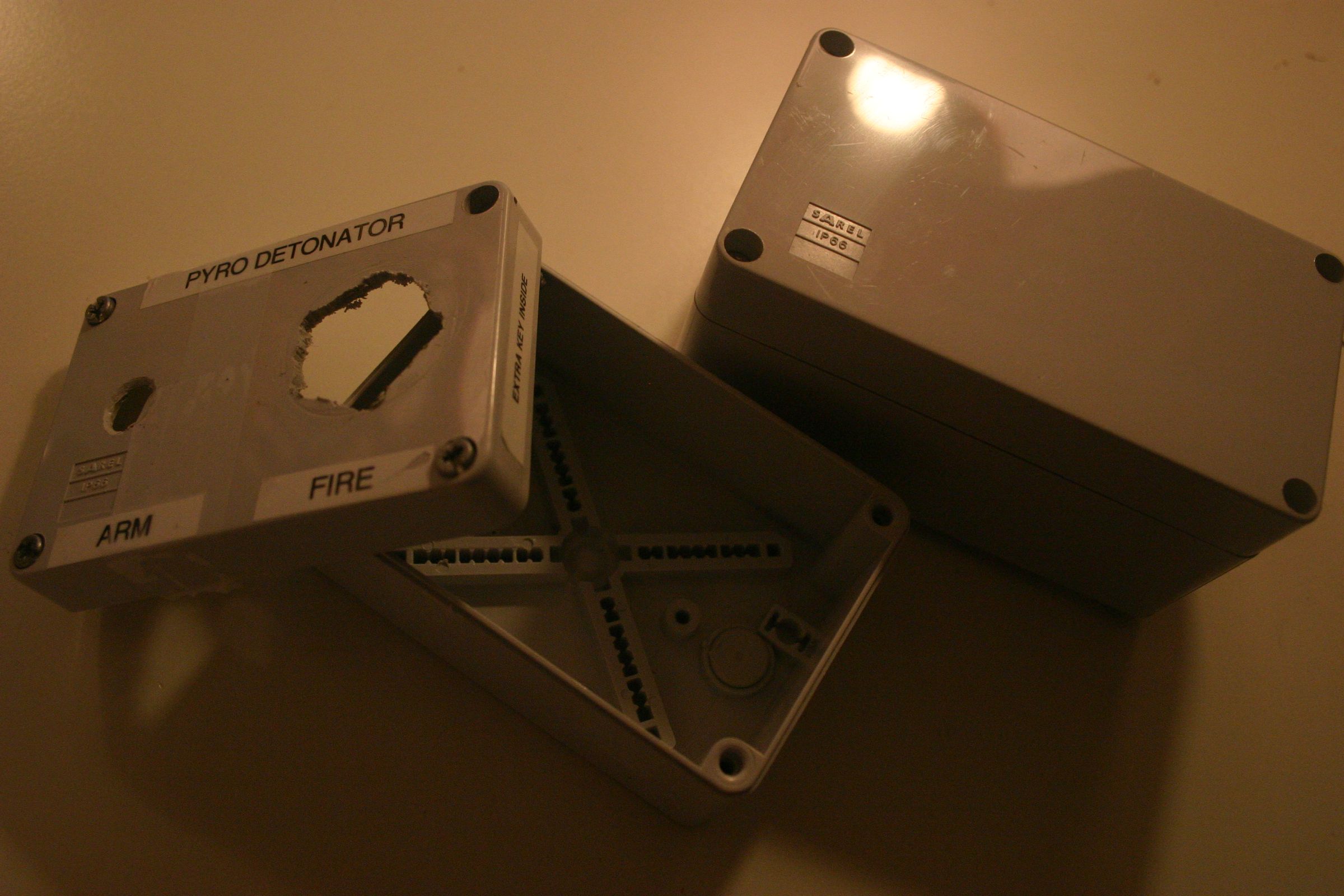 PYRO DETONATOR 2 Igniter Detonator Fireworks Pyrotechnics : 4 Steps ...