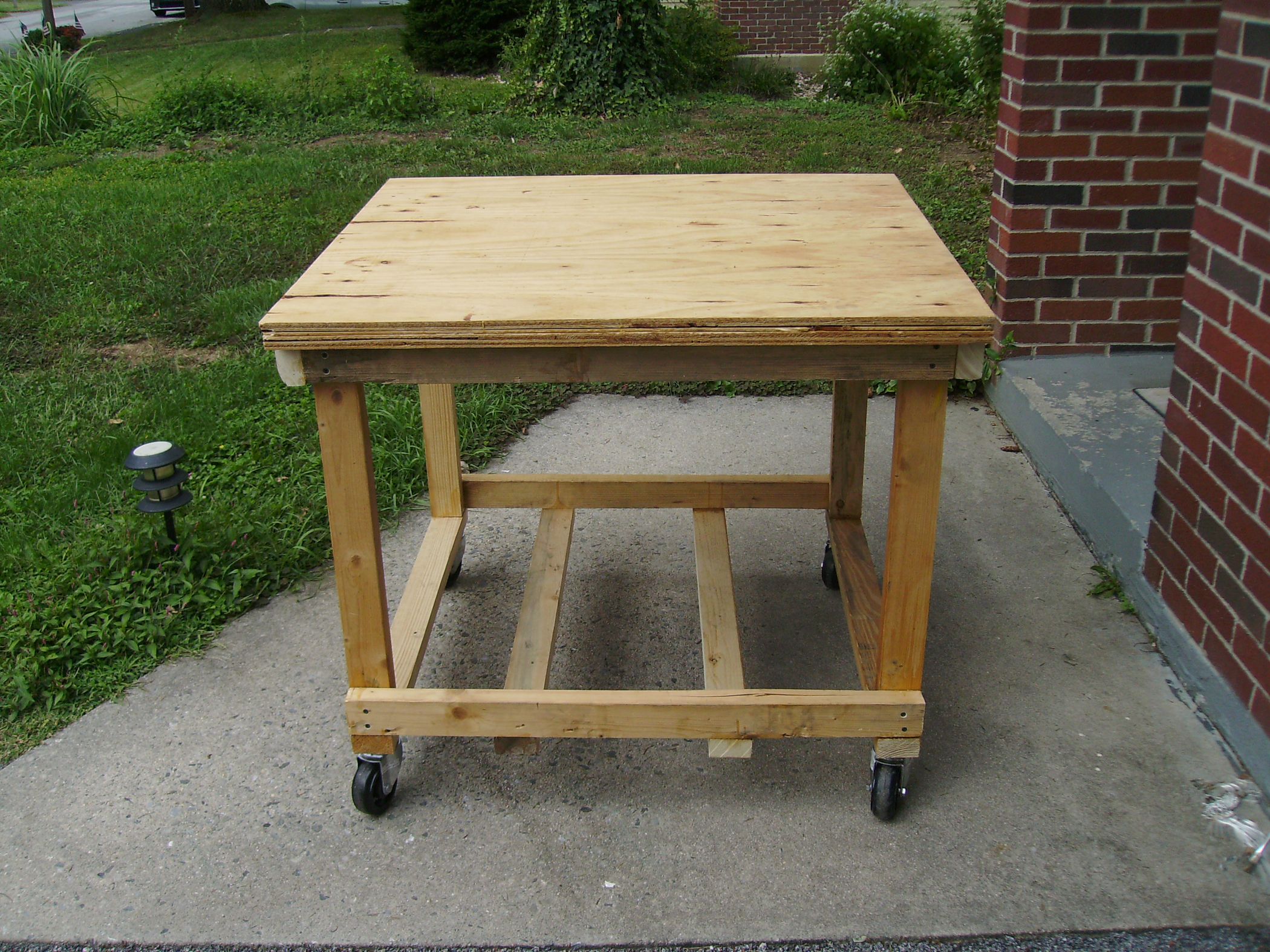 Mobile Workbench or Tool Cart Made With Salvaged Wood (with Pictures ...