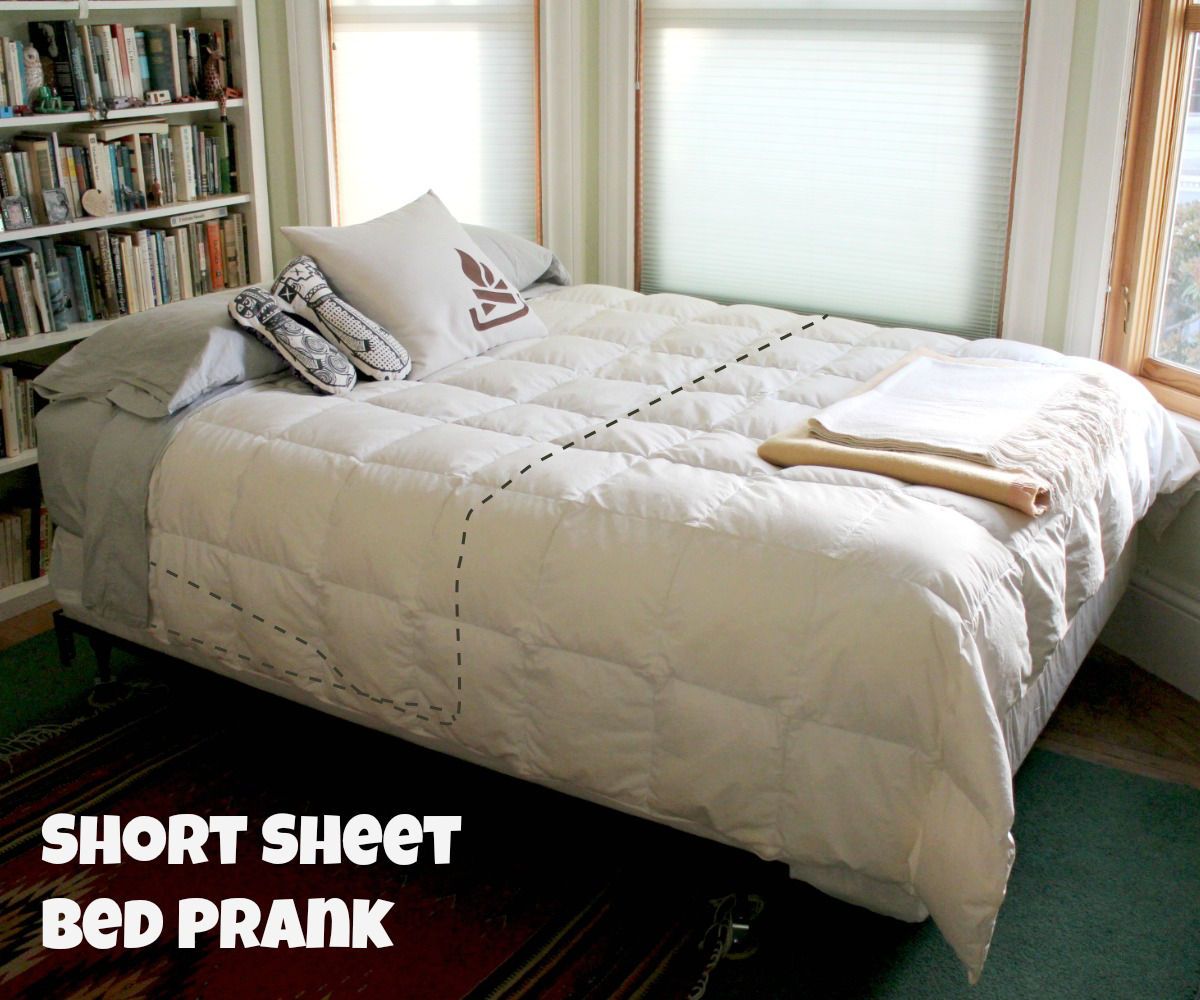 Short Sheet Bed Prank : 5 Steps (with Pictures) - Instructables