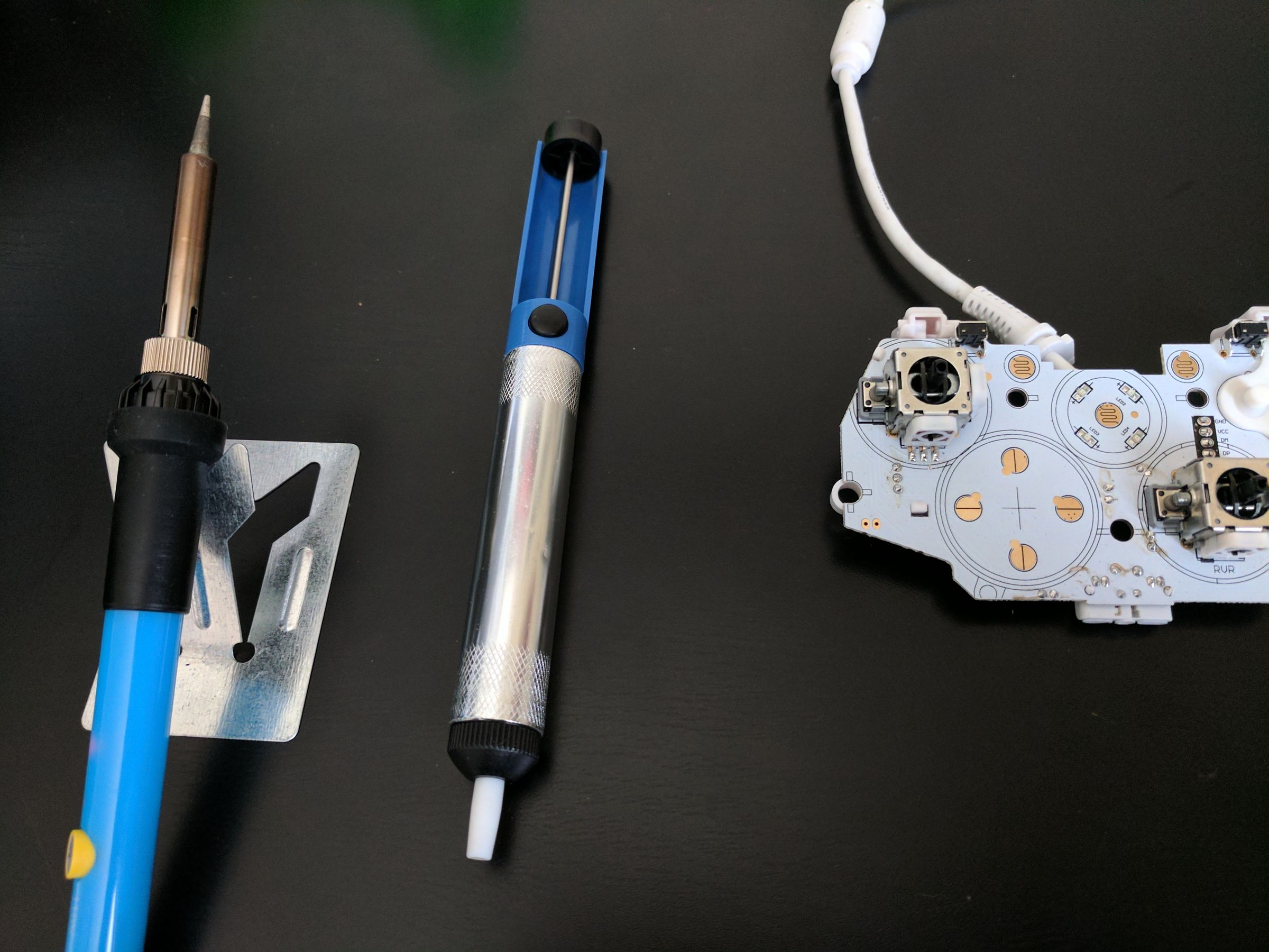 Xbox 360 Wired Controller to USB : 7 Steps (with Pictures) - Instructables
