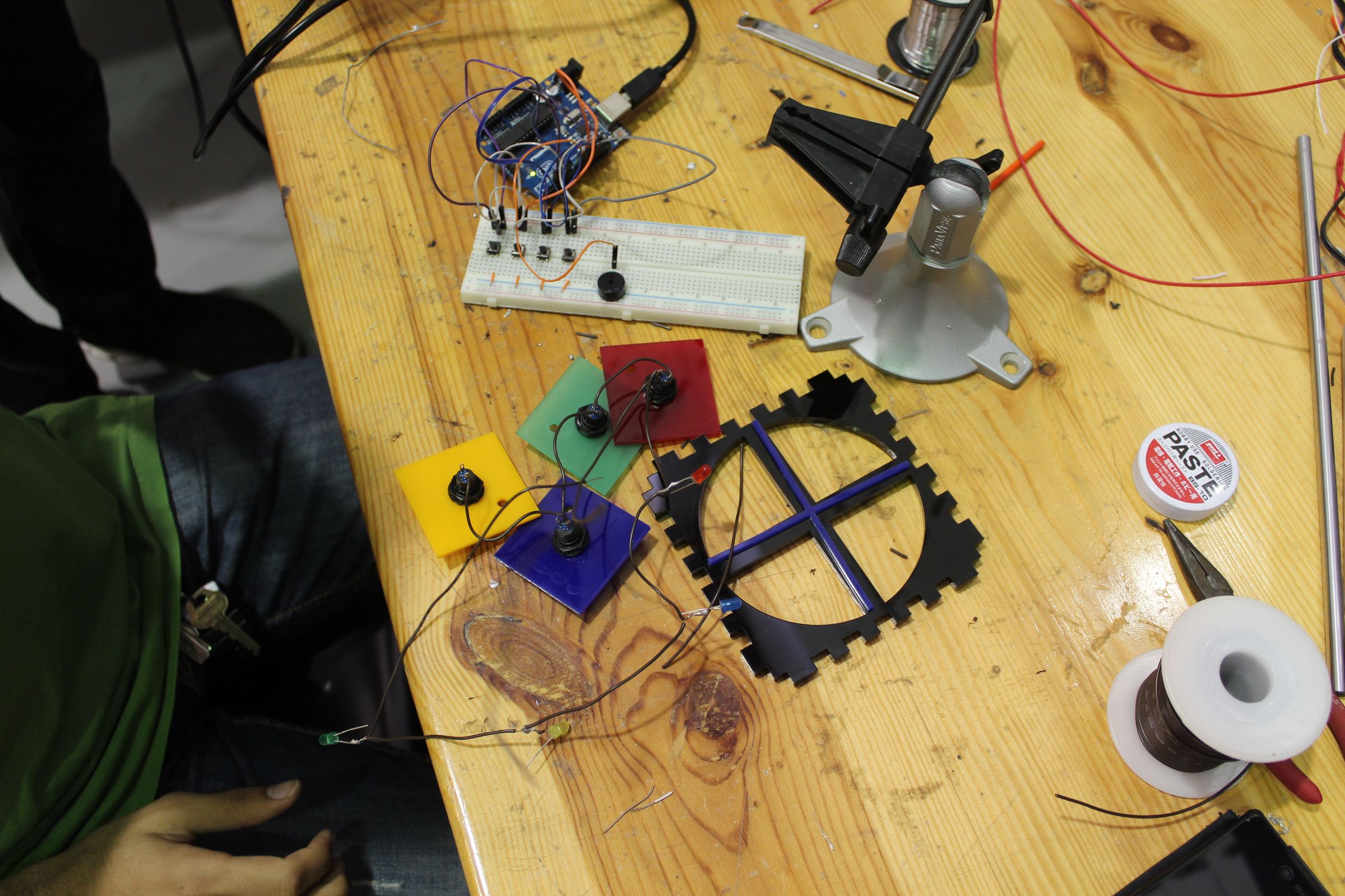 Simon Game : 4 Steps (with Pictures) - Instructables