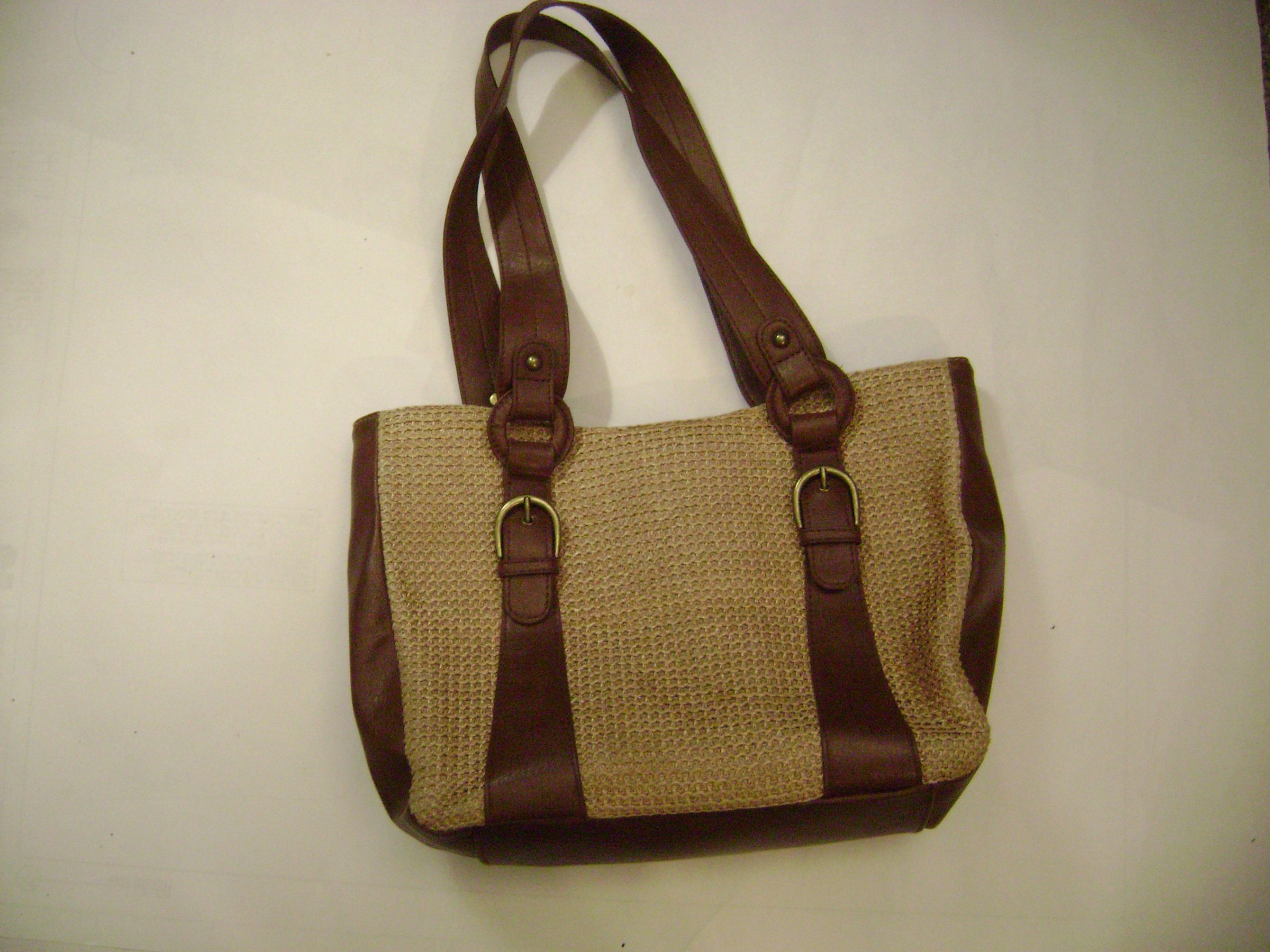 Rocketeer Rocket Pack From Trash : 8 Steps (with Pictures) - Instructables