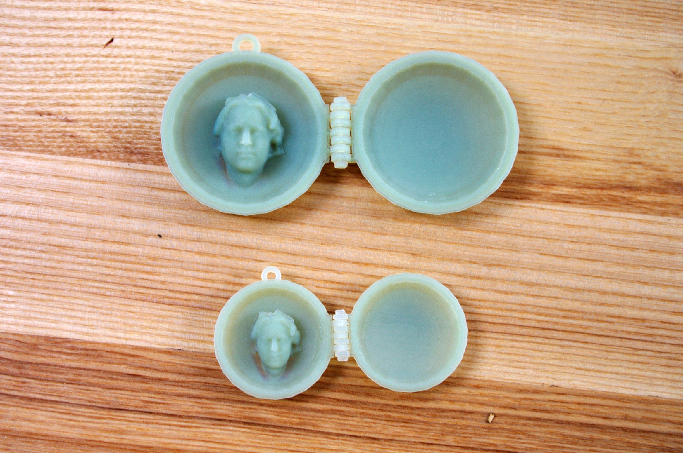 3D Printed Locket With Me in It : 11 Steps (with Pictures) - Instructables