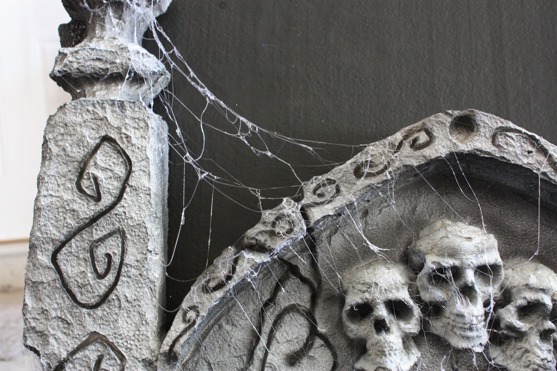 Home Made Grave Stones : 13 Steps (with Pictures) - Instructables