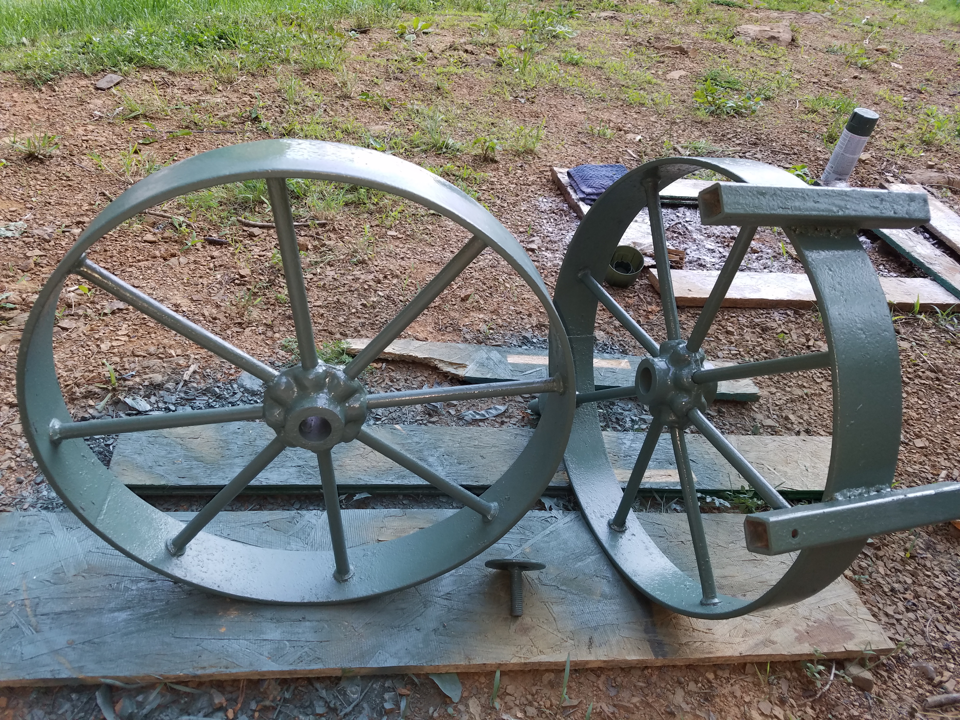 Repurpose Old Wheels Into an Awesome Spinning Table! : 15 Steps (with ...