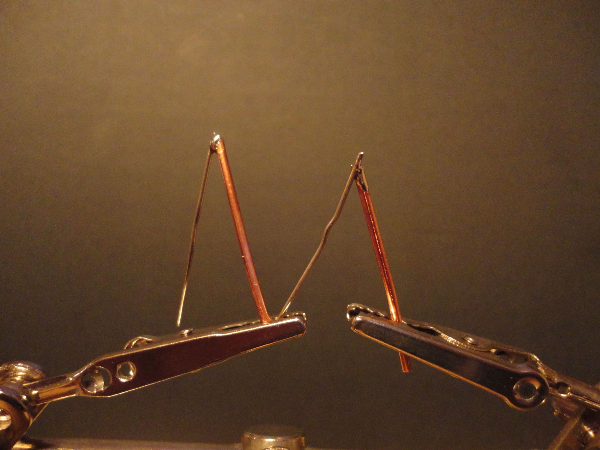 Make a Thermopile From Some Copper Wire and Paper Clips : 3 Steps ...