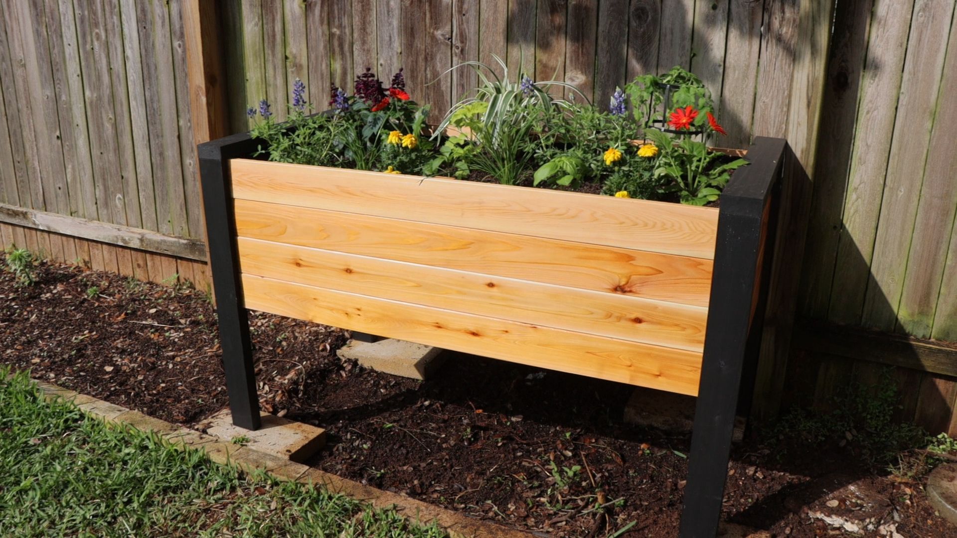 How to Make a DIY Raised Planter Box : 14 Steps (with Pictures ...