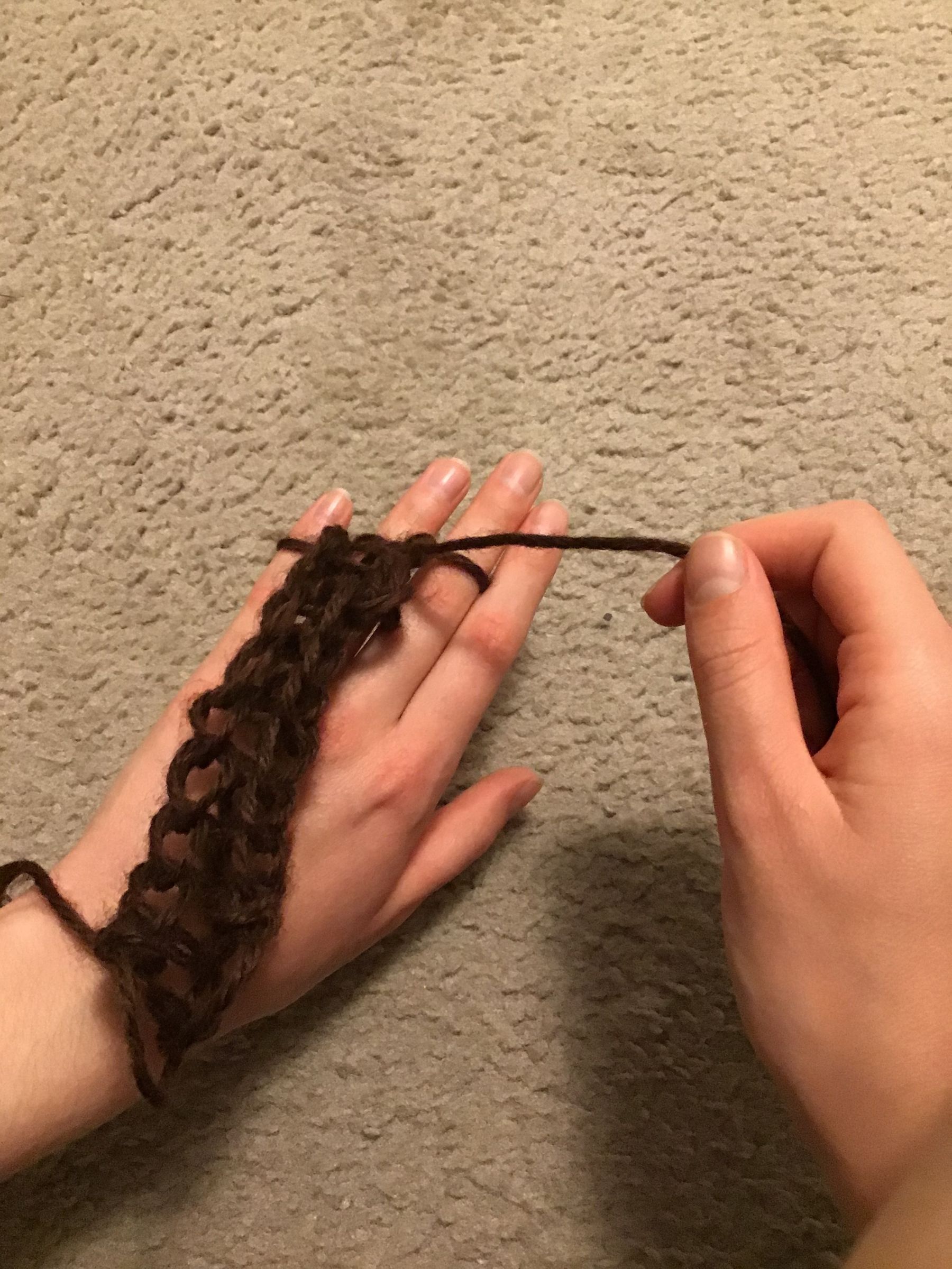 Finger-knitting Fun : 3 Steps - Instructables
