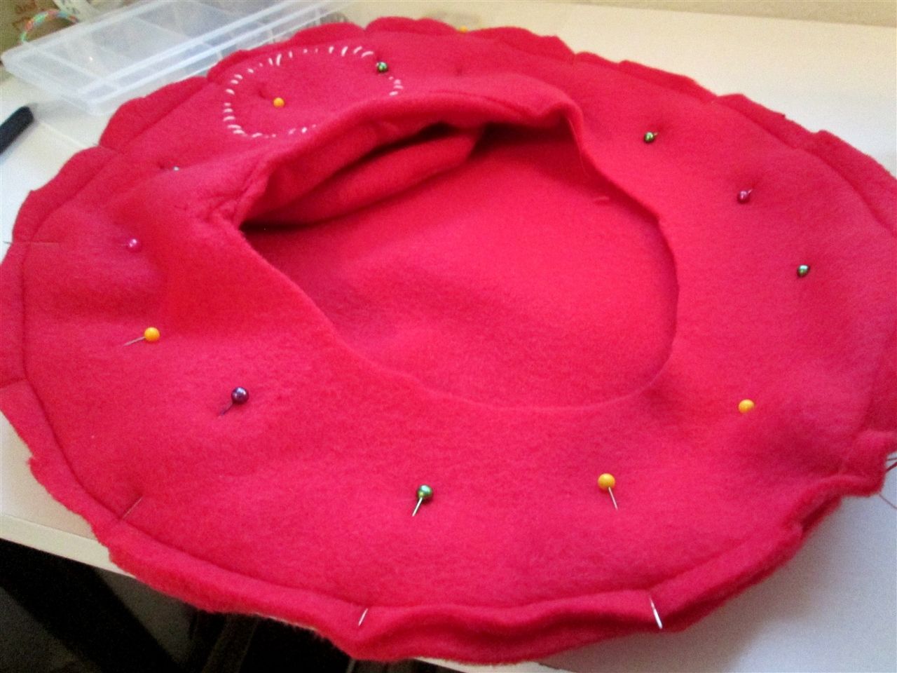 Super Mario Hat Tutorial : 8 Steps (with Pictures) - Instructables