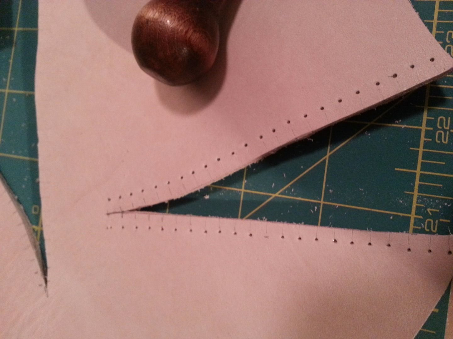 Custom Leather Corset : 7 Steps (with Pictures) - Instructables