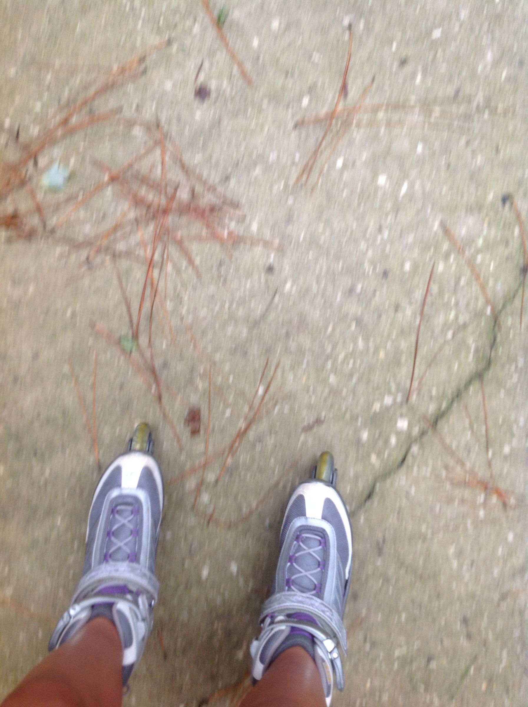 How to Roller Blade : 4 Steps - Instructables