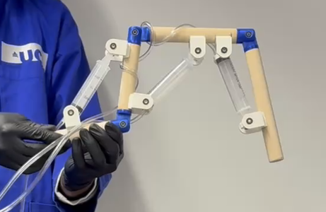 Mechanical Spider Leg Using a Hydraulic System : 6 Steps (with Pictures ...