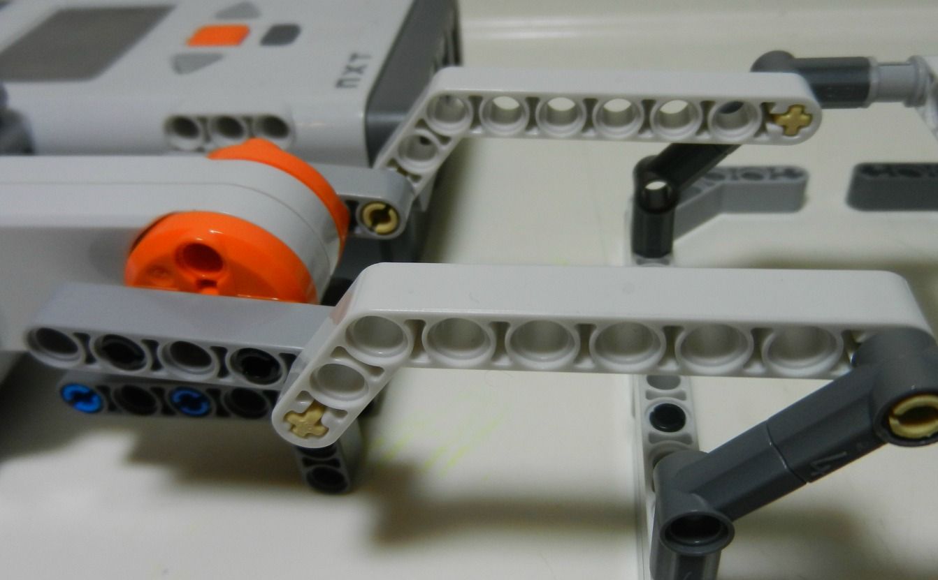 LEGO Mindstorms Mouse Mover : 4 Steps - Instructables