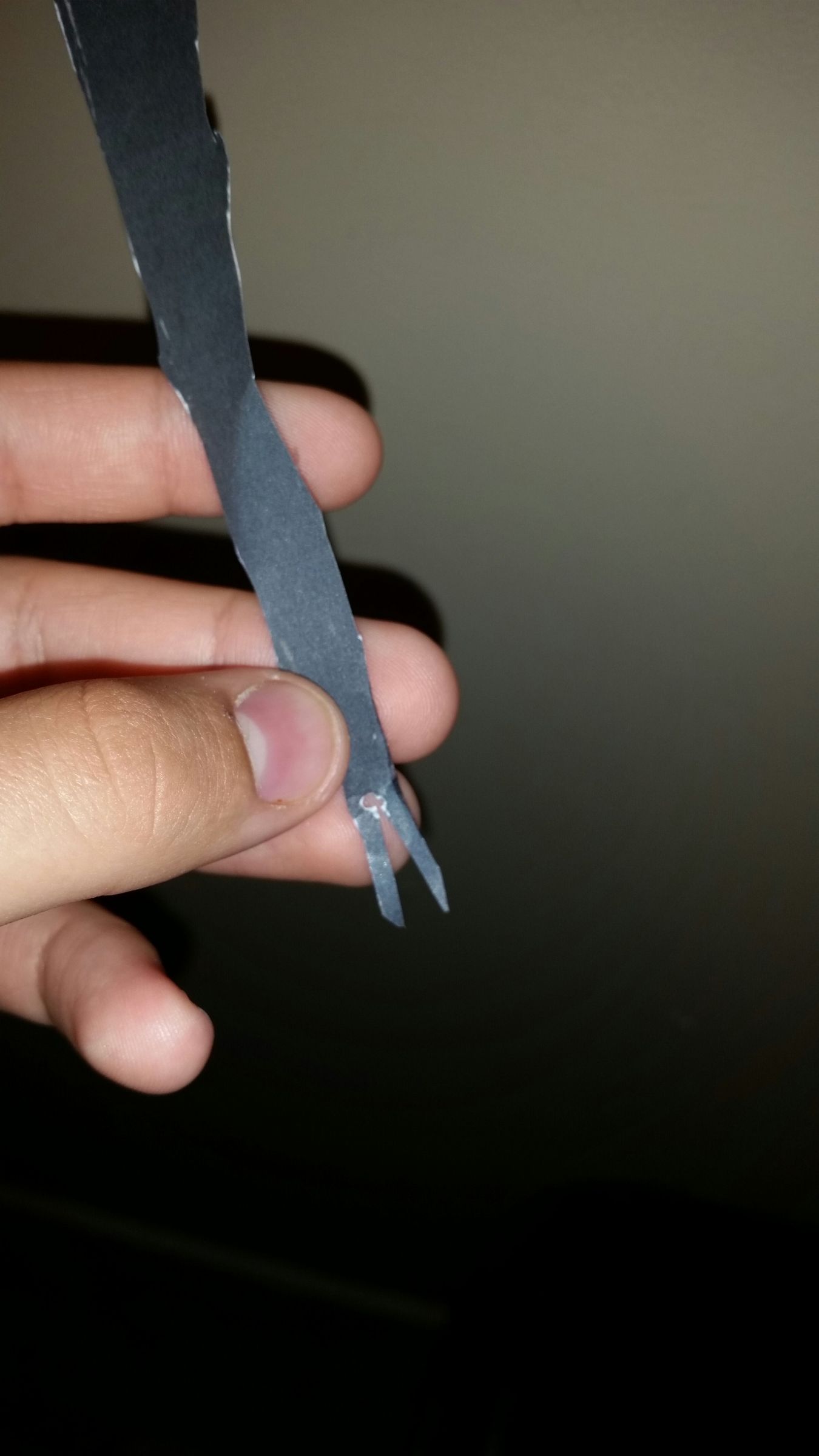 Wolverine Claws Through the Wall : 4 Steps (with Pictures) - Instructables