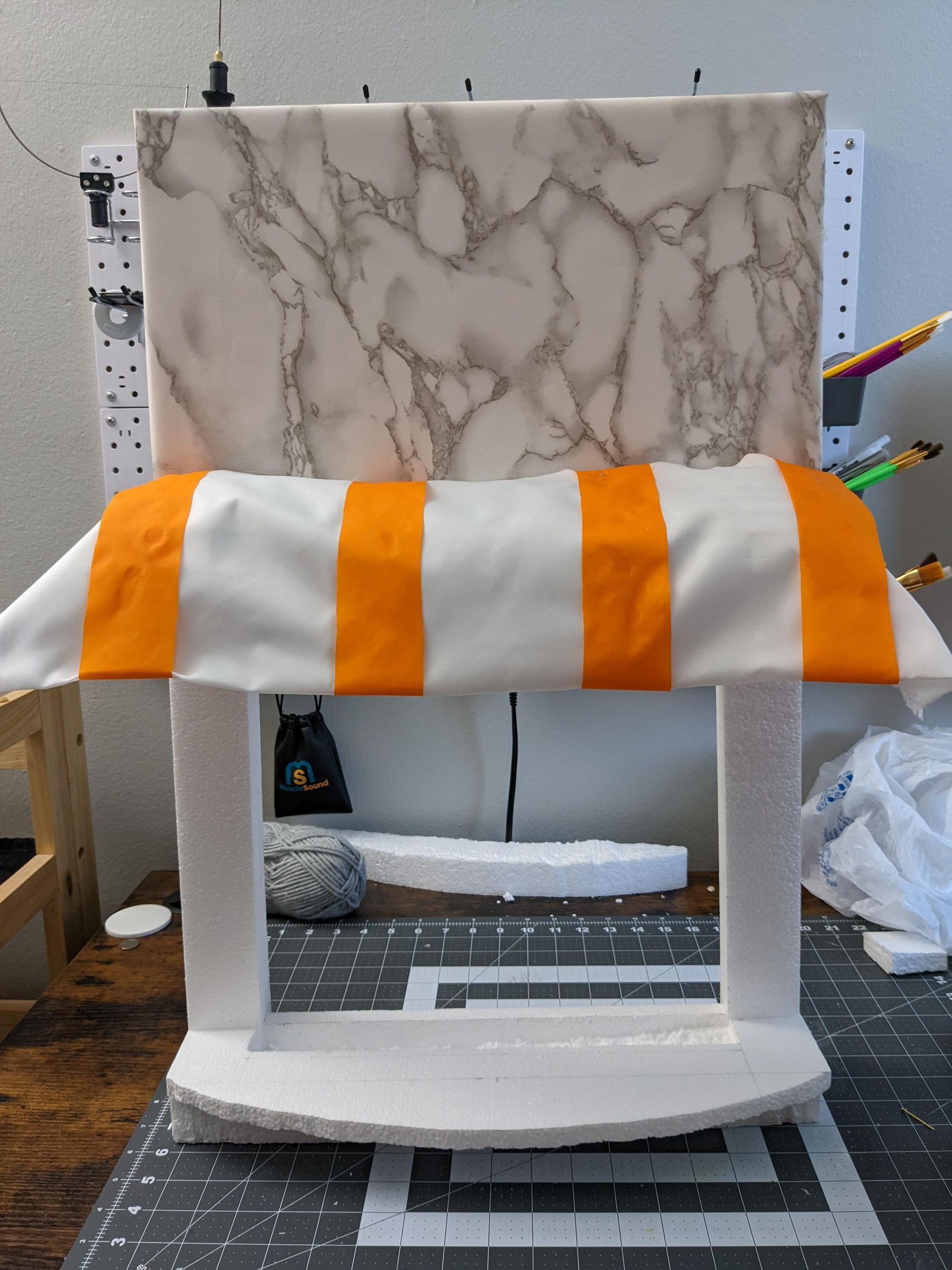 Making a Squirrel Cafe : 8 Steps (with Pictures) - Instructables