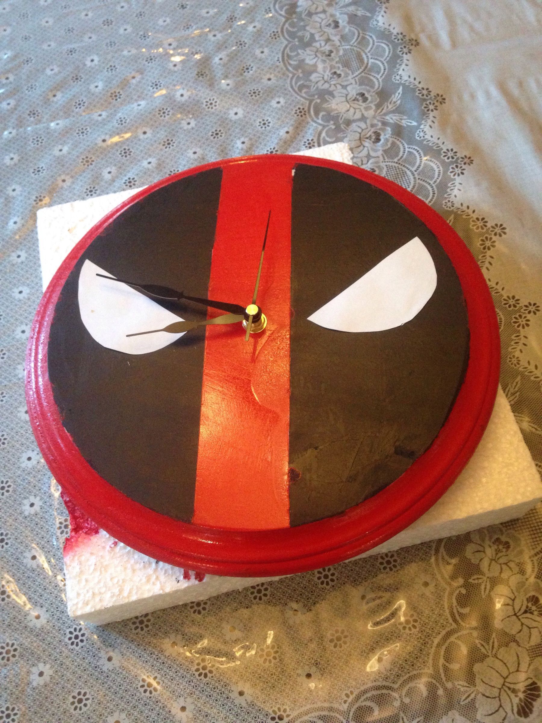 DIY Deadpool Clock : 9 Steps (with Pictures) - Instructables