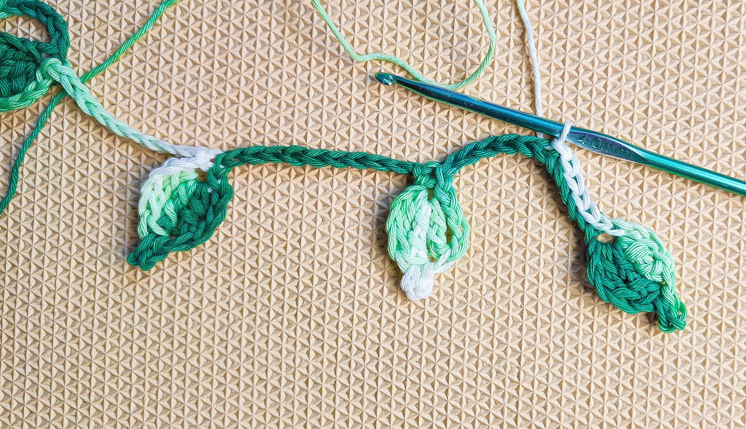 Easy Crochet Leaf Branch : 4 Steps (with Pictures) - Instructables
