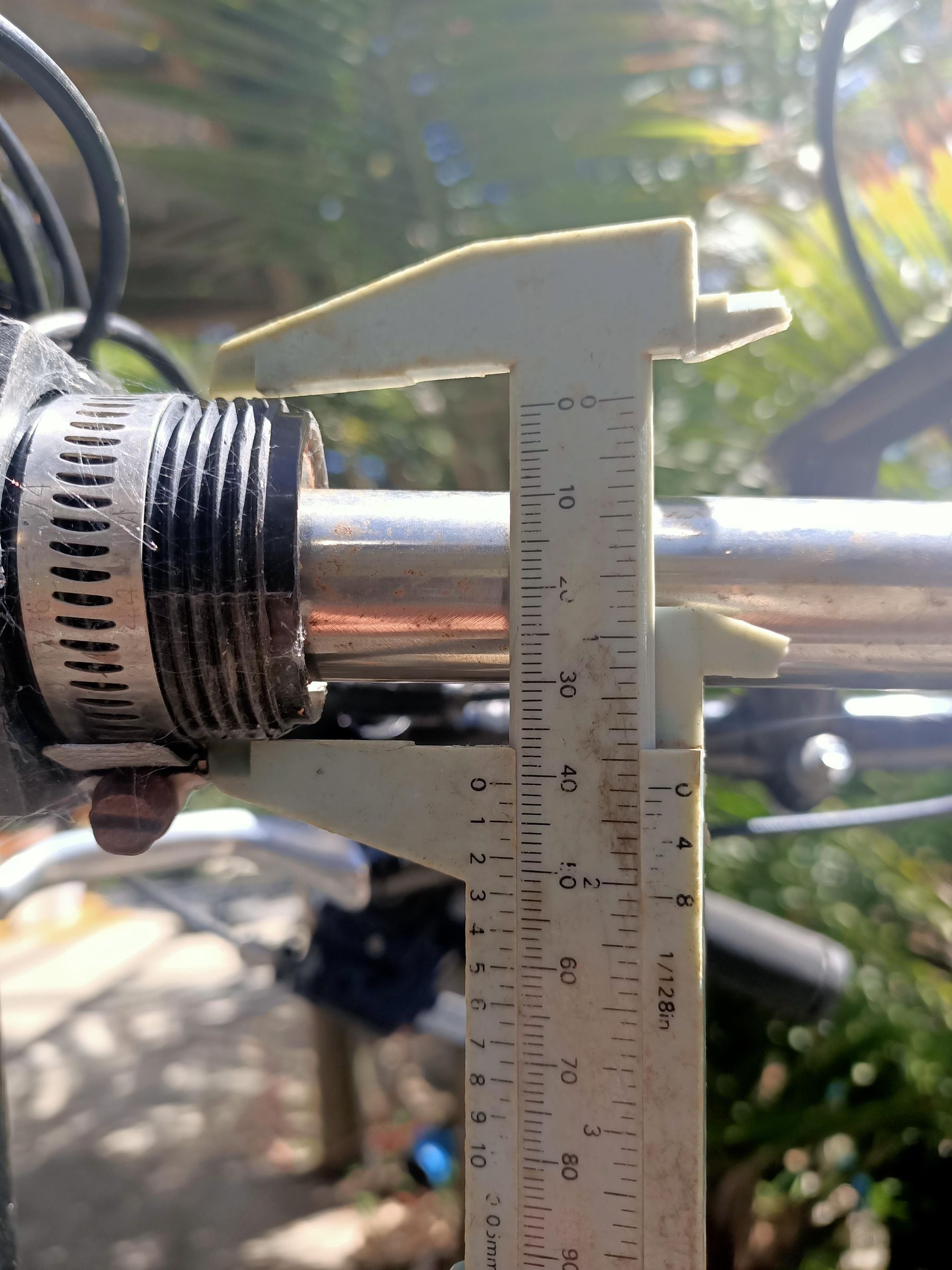 Swing Out Bike Rack - Instructables