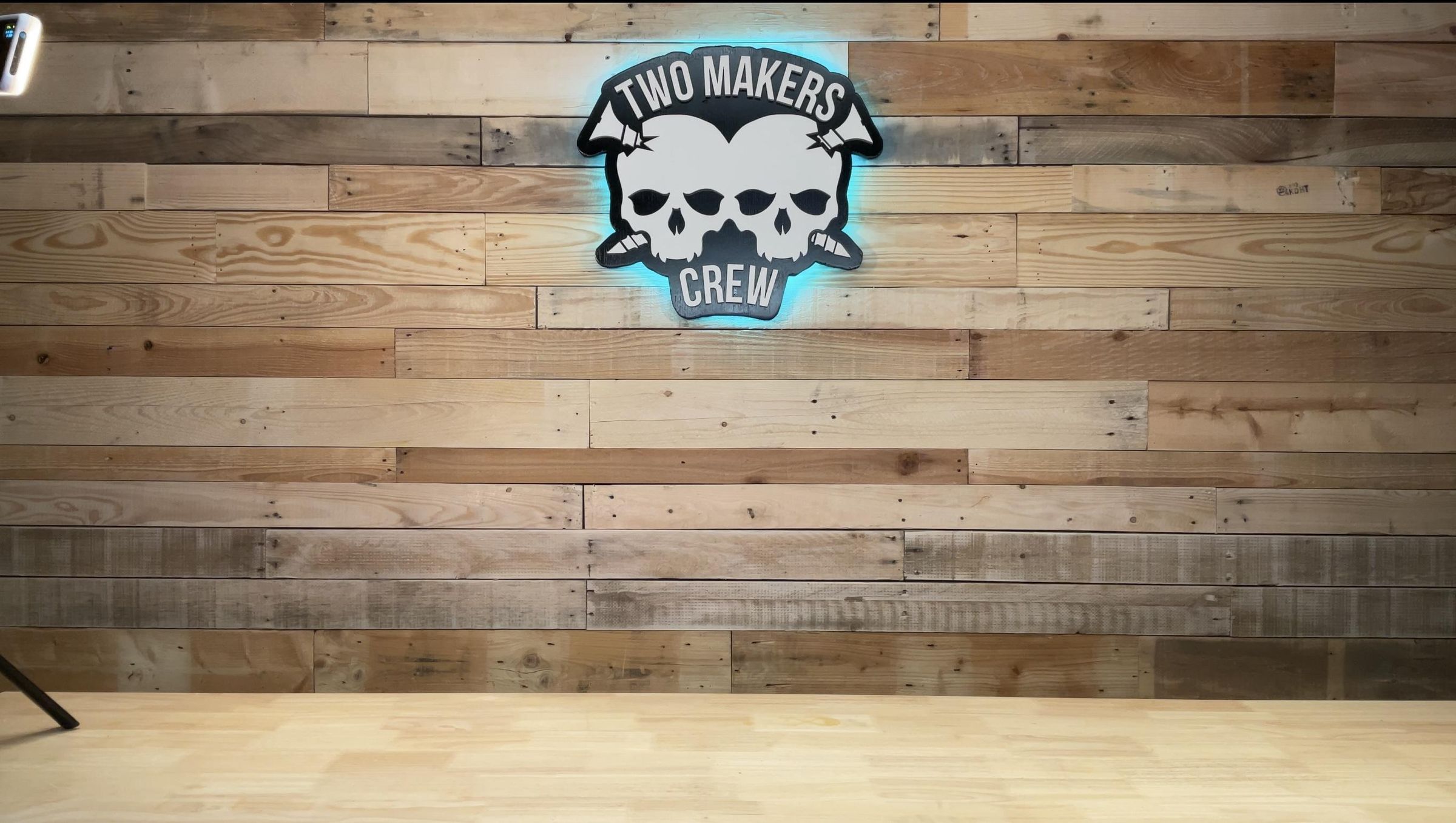 YouTube Studio Logo Lamp : 15 Steps (with Pictures) - Instructables