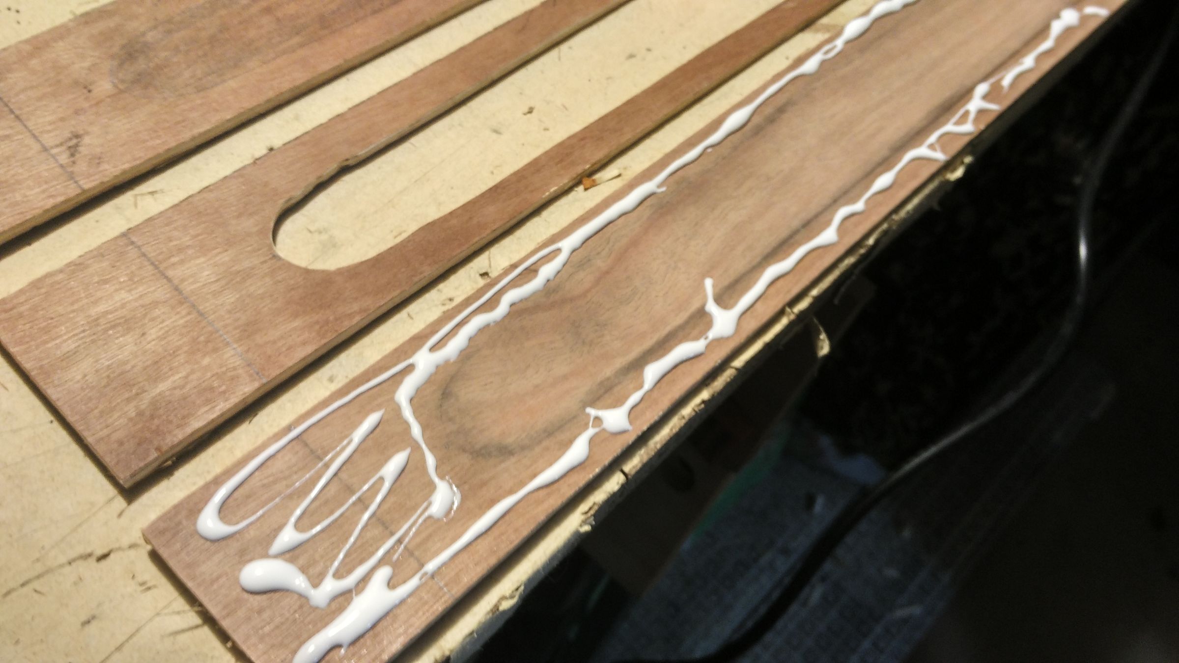 Viking Sword Scabbard - DIY : 12 Steps - Instructables