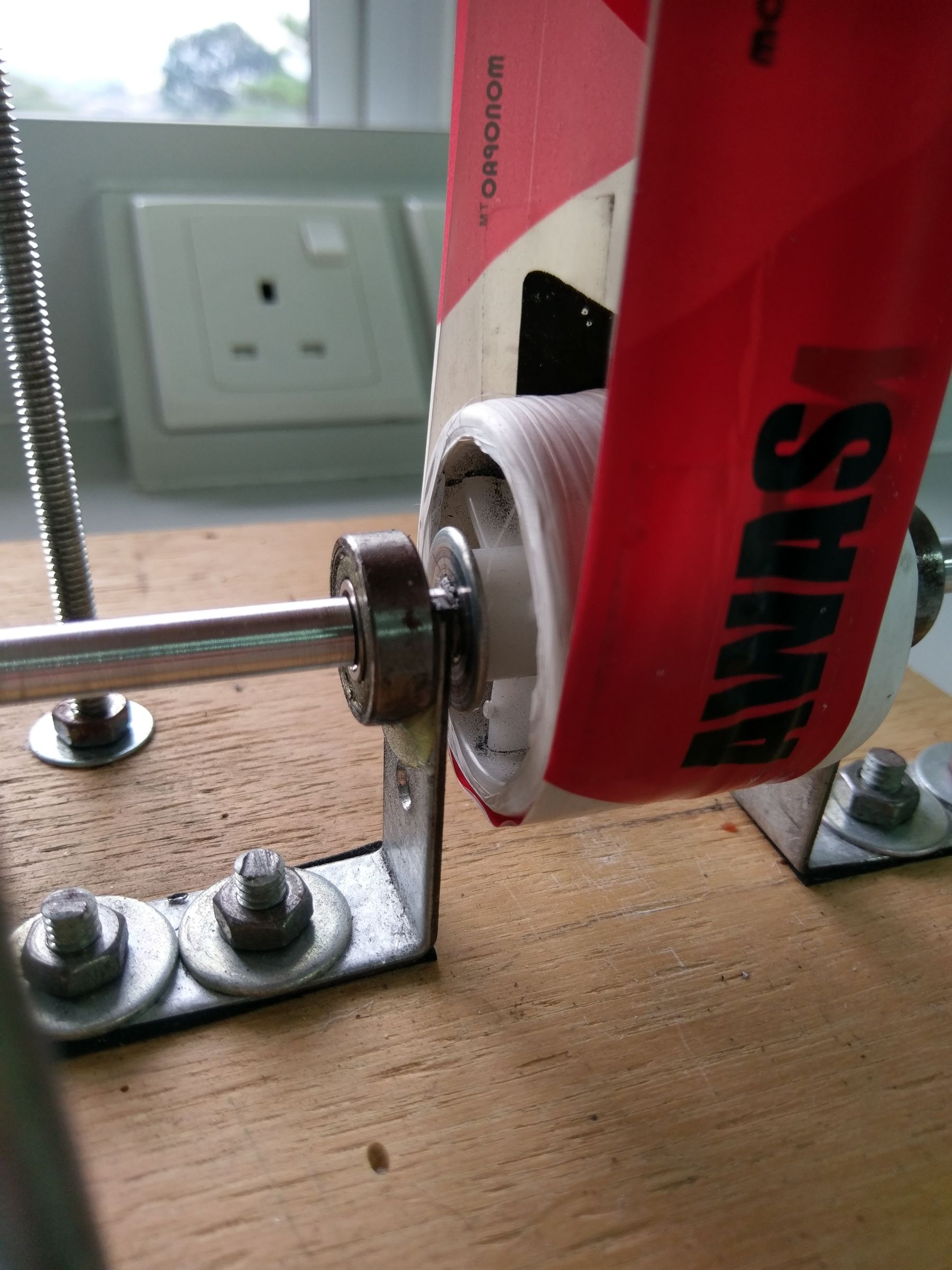 How to Make a Van De Graaff Generator : 9 Steps (with Pictures ...