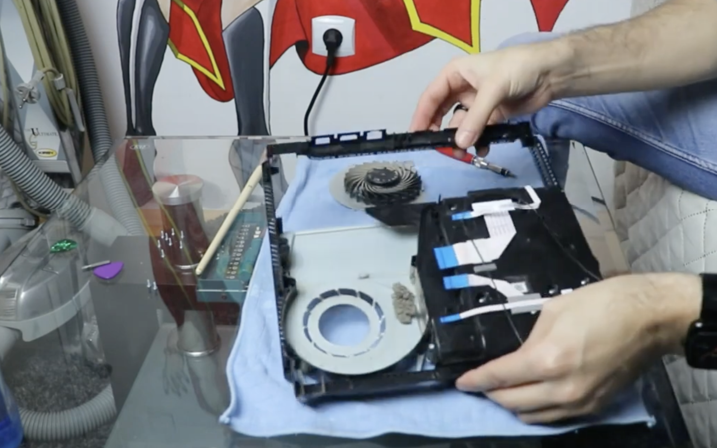 PS4 Slim Cleaning: Fix Loud Fan & Thermal Paste Change : 12 Steps (with ...