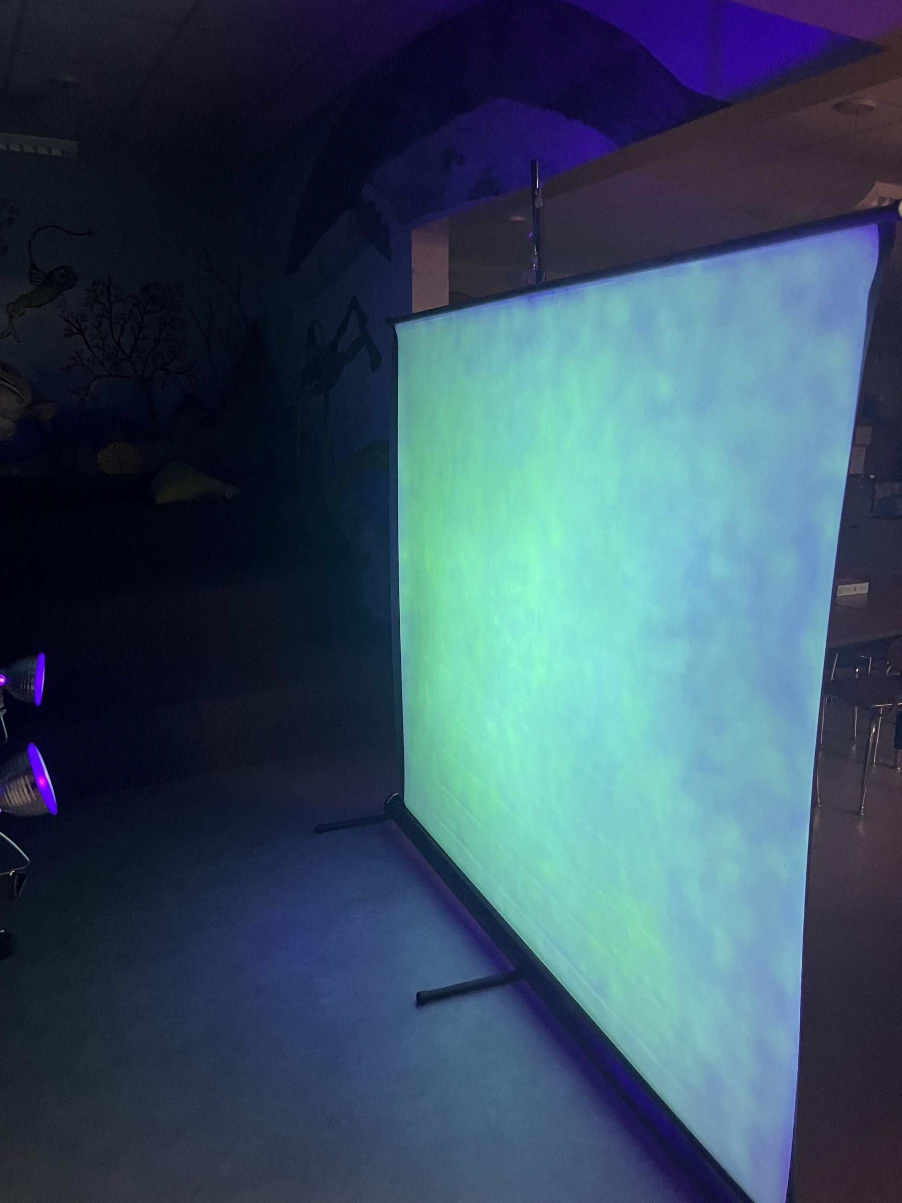 GloScreen : 4 Steps (with Pictures) - Instructables