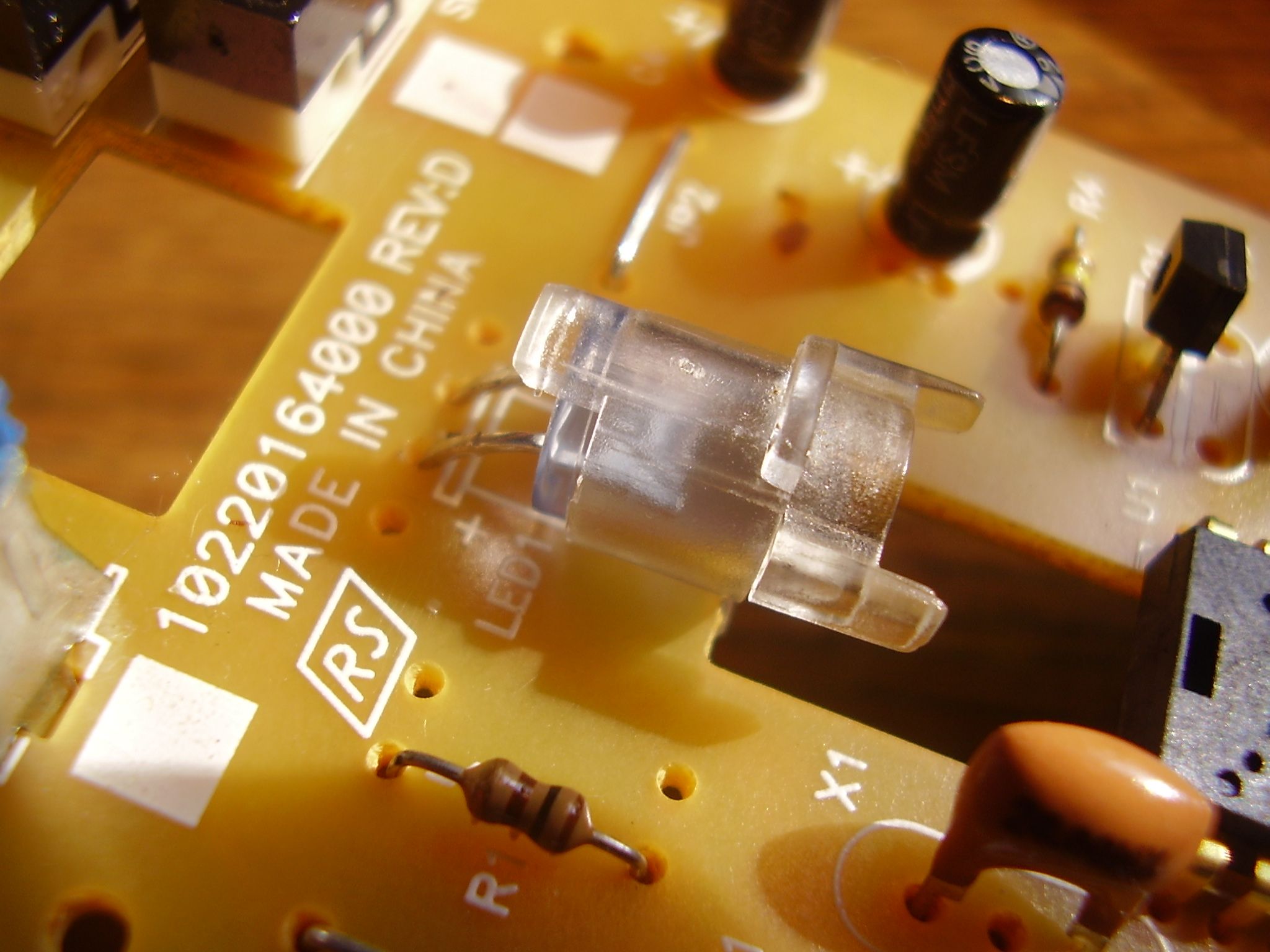 Mod Your Mouse:LED Color : 3 Steps - Instructables