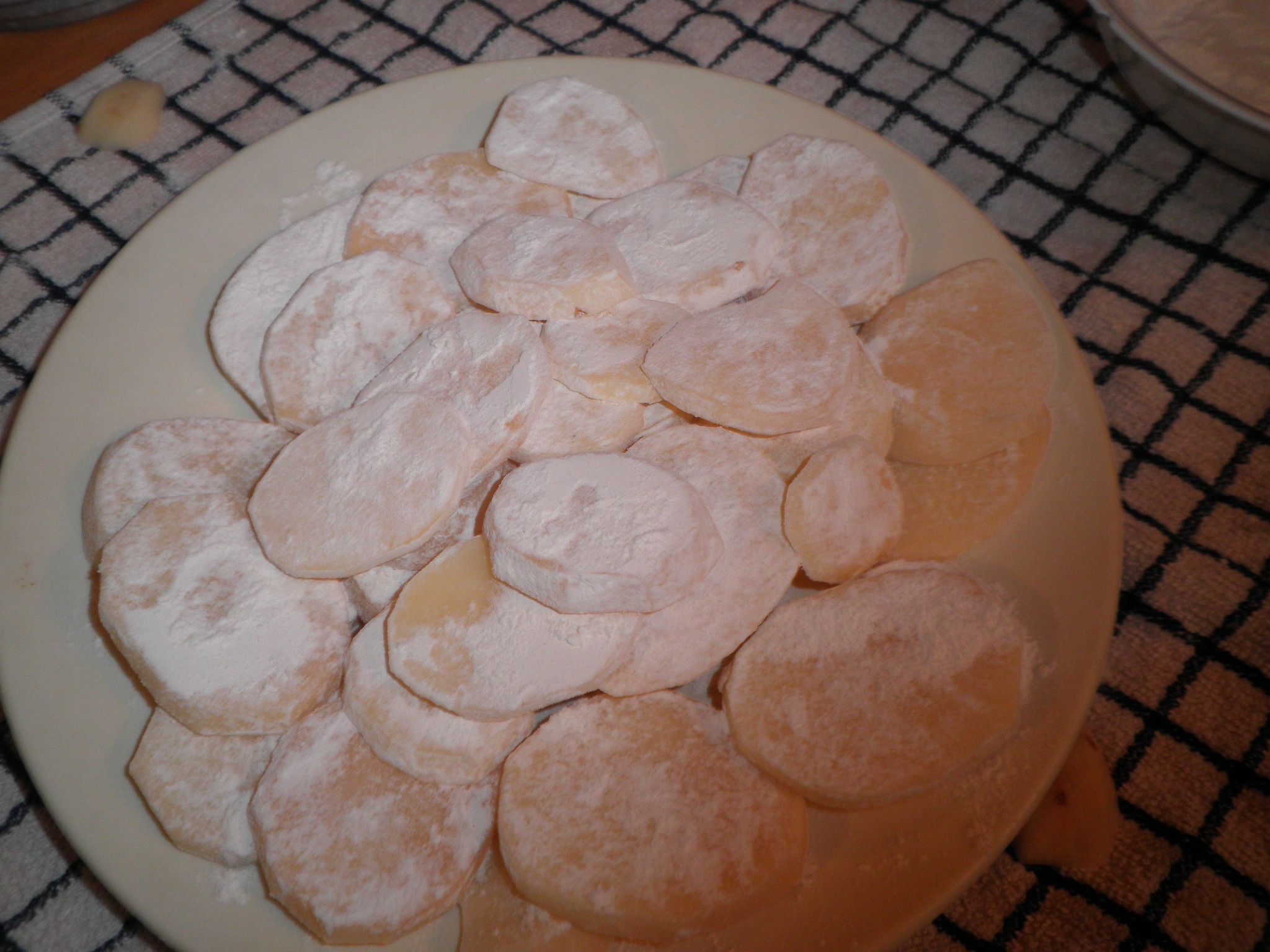 Easy Potato Scallops : 7 Steps (with Pictures) - Instructables
