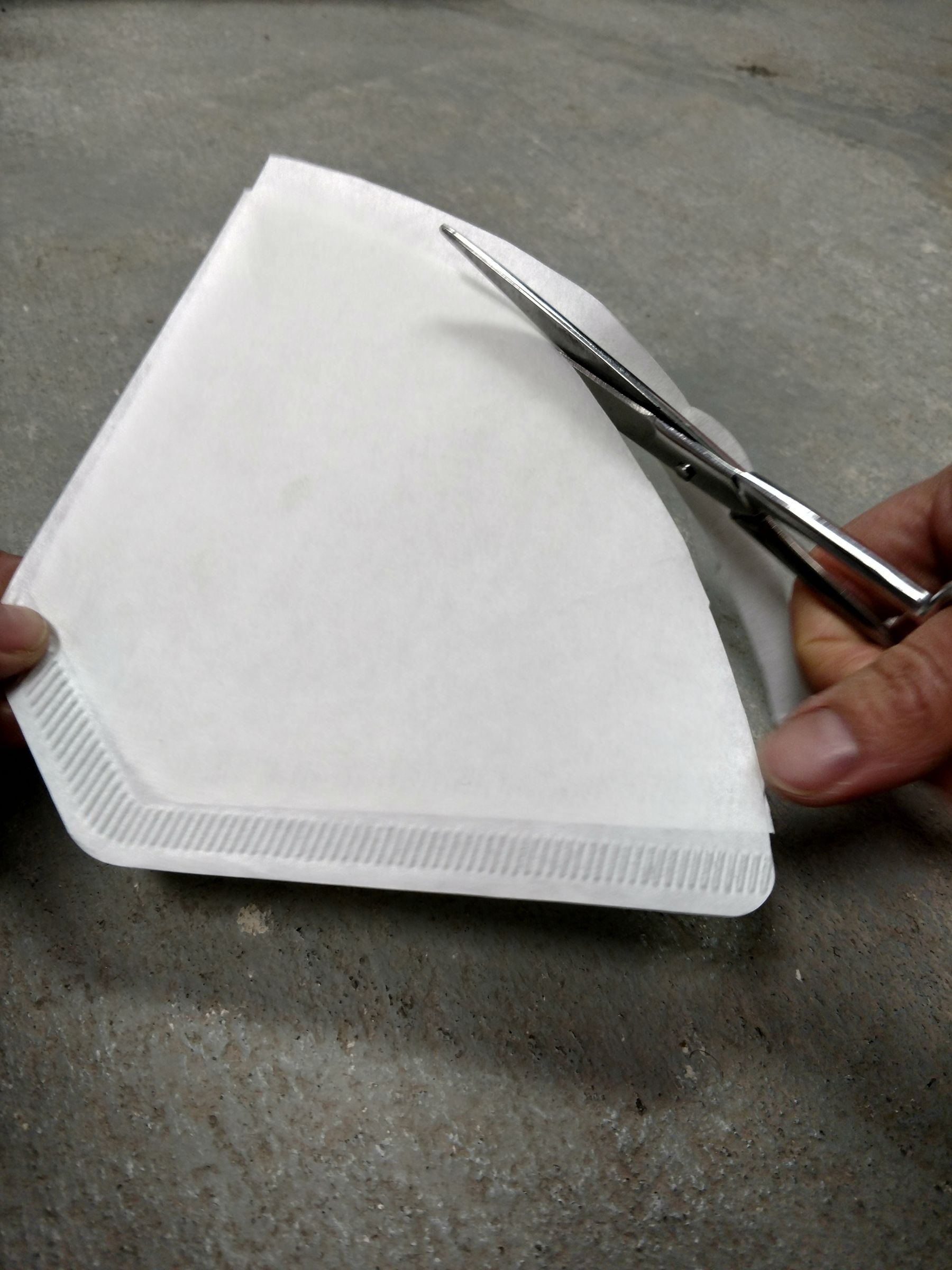 Coffee Filter Make-do Face Masks : 4 Steps - Instructables