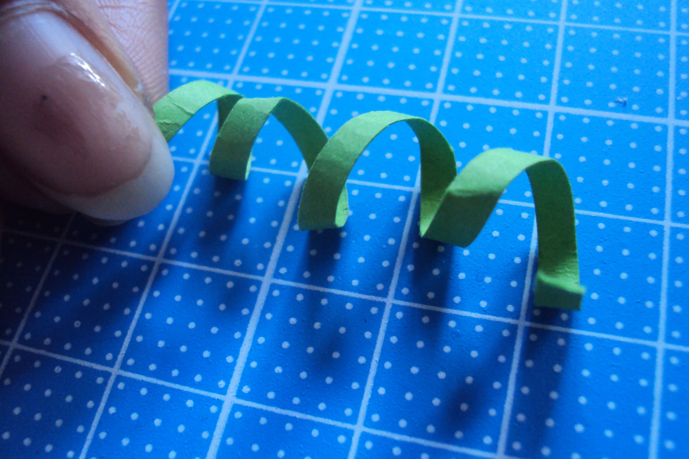 Paper Quilled Vase : 9 Steps (with Pictures) - Instructables