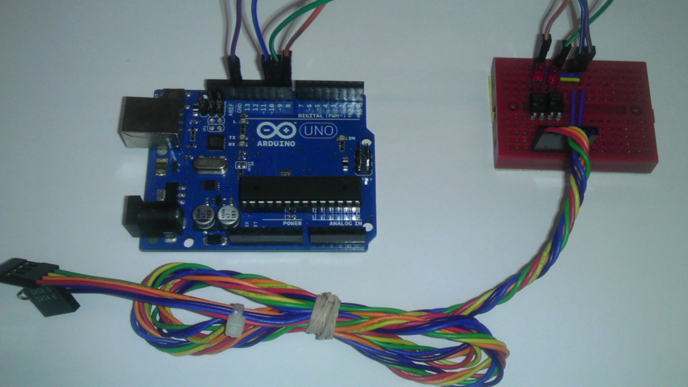 Bird Proof Squirrel Feeder & Solar Powered Camera : 9 Steps (with ...